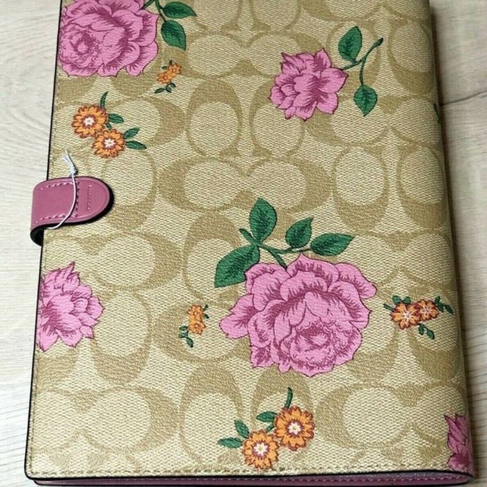 Coach Coach Notebook Signature coated canvas with Prairie Rose | Grailed