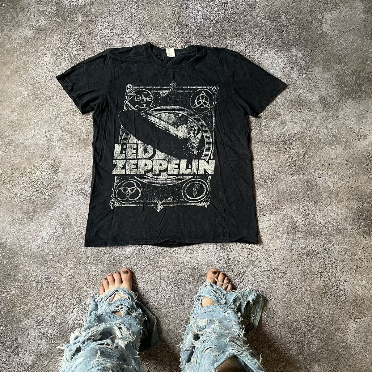 Band Tees Vintage Y2K Led Zeppelin Logo Blood DEAD Skulls Horror Tee ...