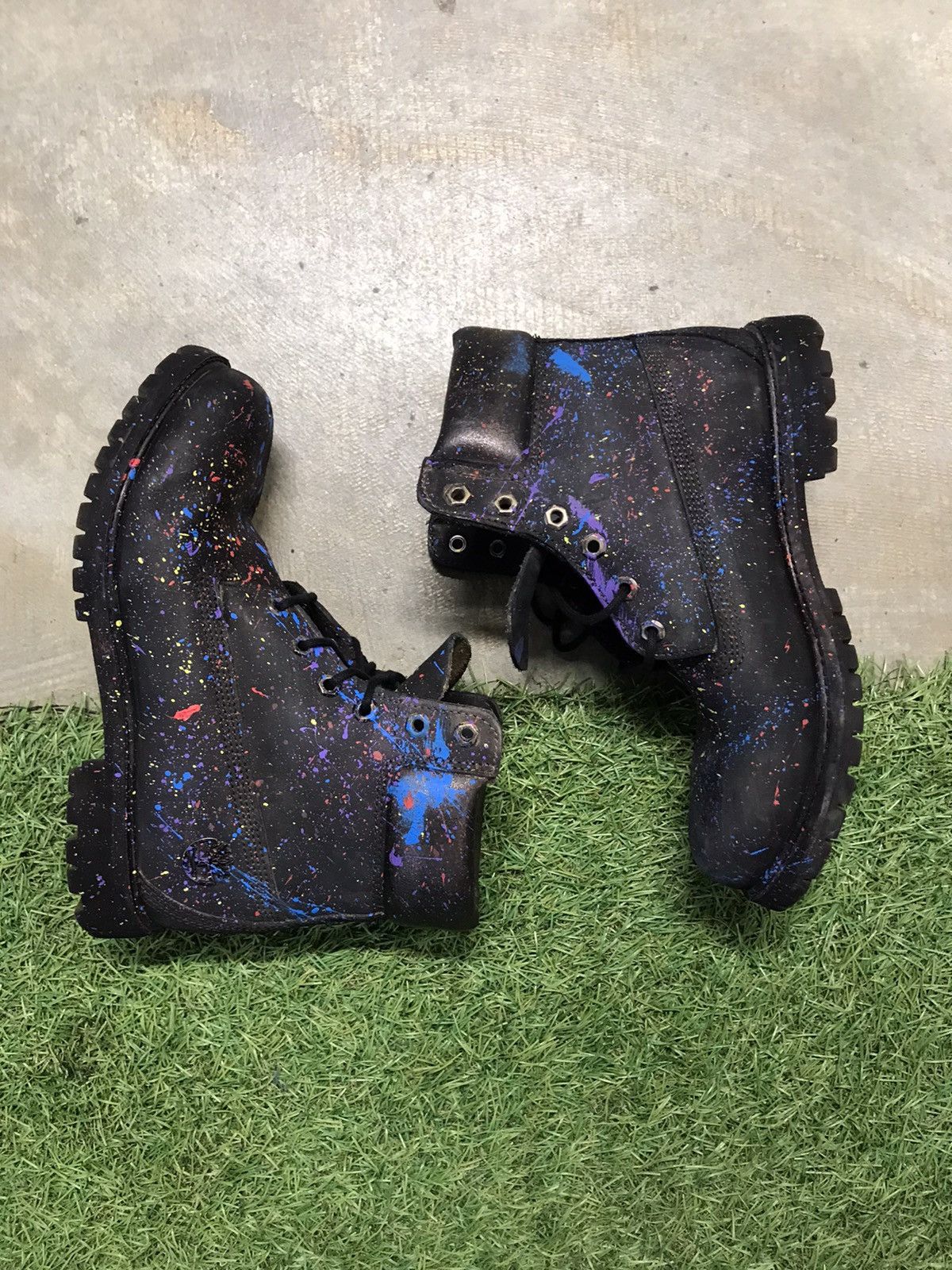 Streetwear × Timberland Timberland Black Paint Splatter Custom Boots ...