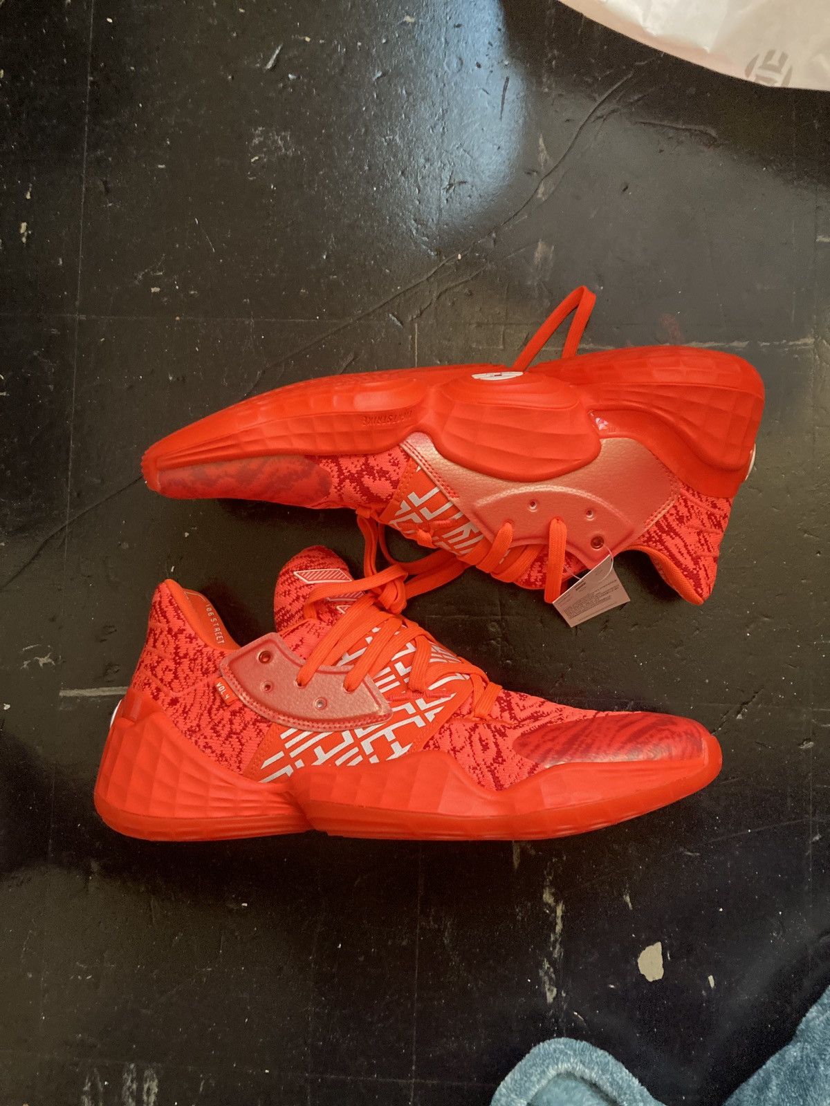 Adidas harden vol. 4 “solar red” | Grailed