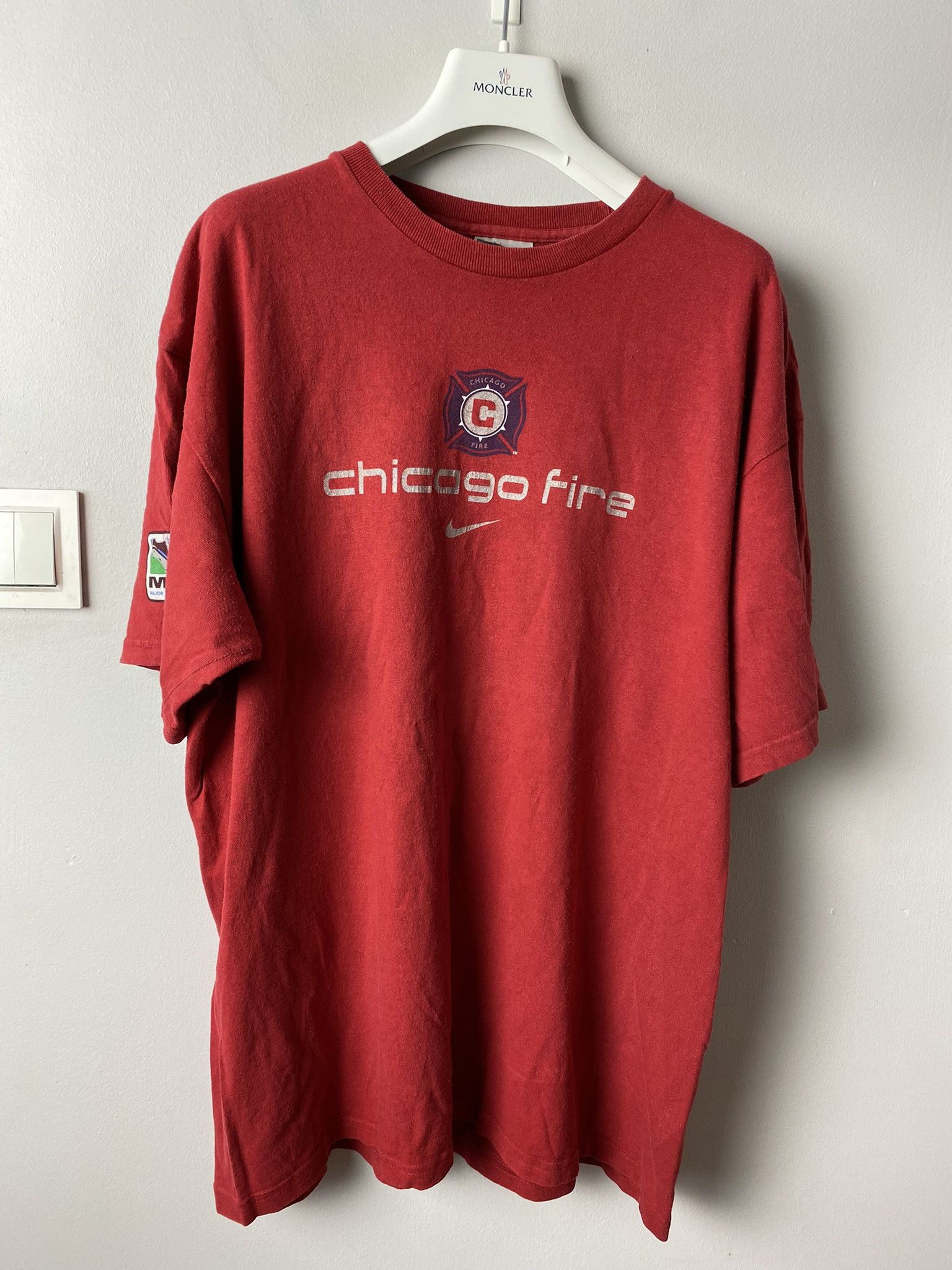 Nike Nike Chicago Fire center swoosh t-shirt tee | Grailed