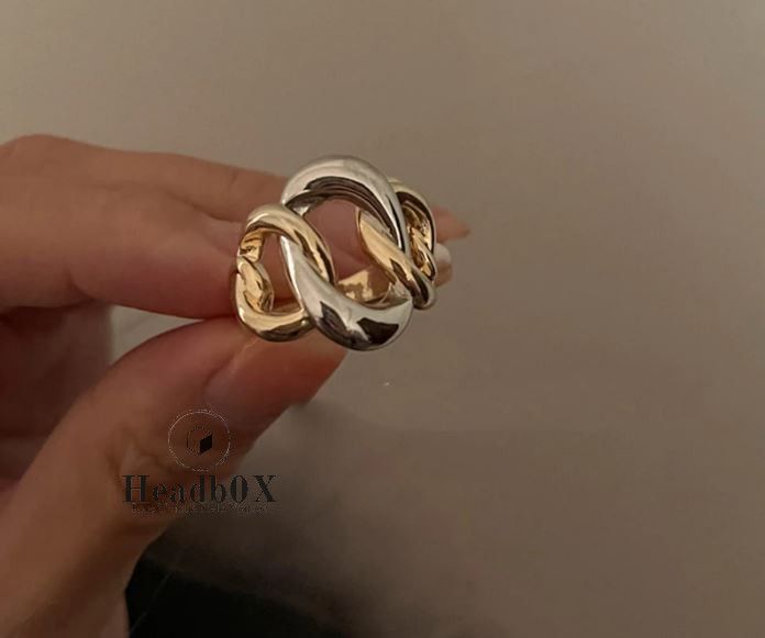 Vintage Korean Romantic Color Contrast Oval Opening Rings | Grailed
