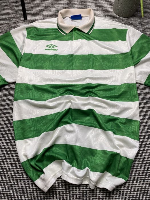 Vintage Umbro vintage soccer jersey | Grailed