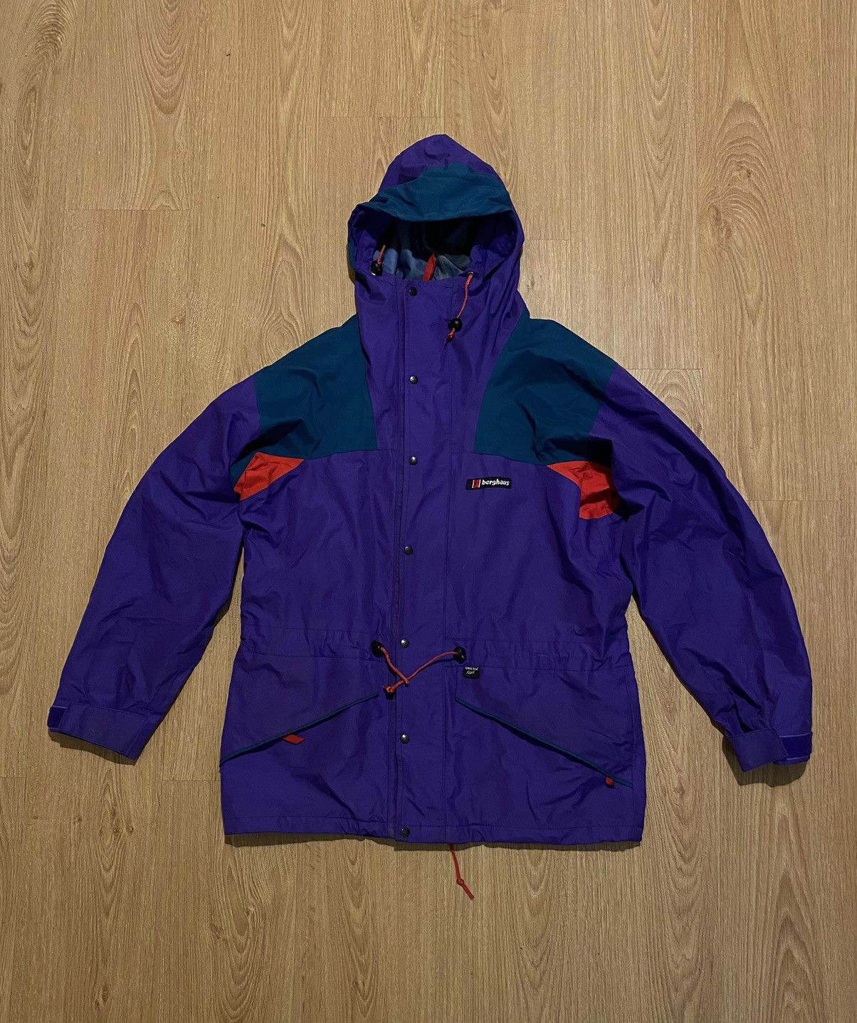 Berghaus × Goretex × Vintage Berghaus vintage goretex jacket 90s | Grailed