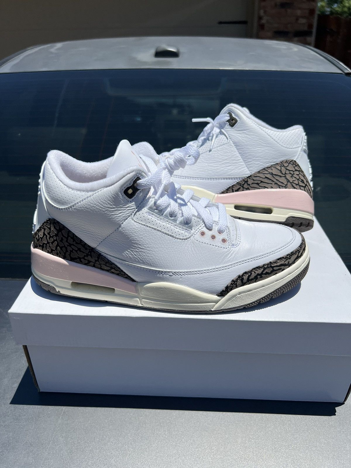 Jordan Brand Jordan 3 “Neapolitan” | Grailed