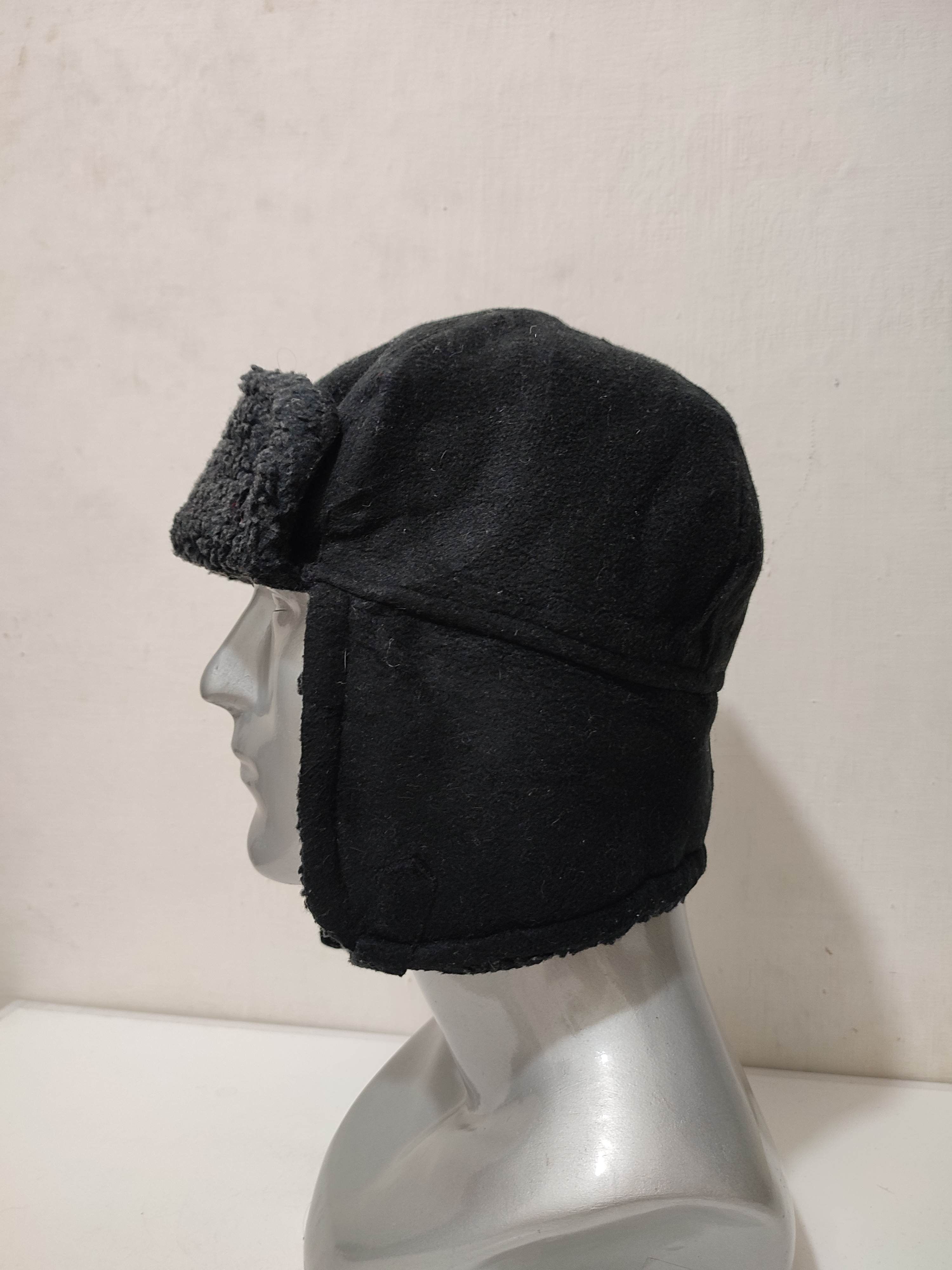 Streetwear Unknown Black Fleece Trapper Winter Hats | Grailed