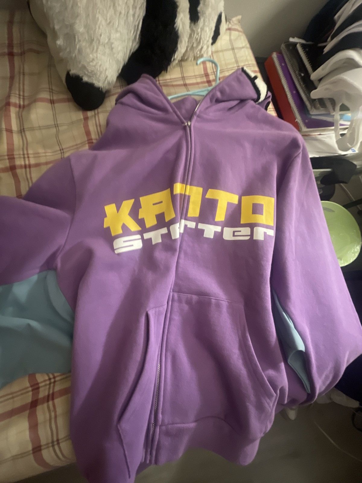 Streetwear KANTO STARTER crobat full zip hoodie | Grailed