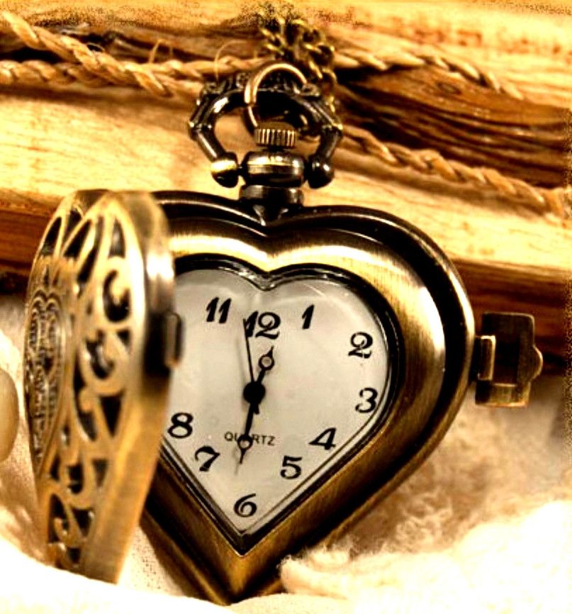 Vintage Gorgeous Vintage Heart Hollow Carved Bronze Pocket Watch | Grailed