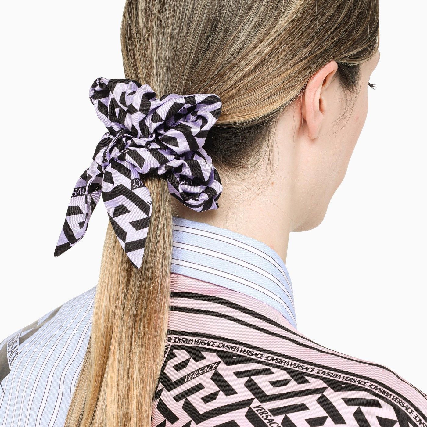 Versace o1d2blof0623 Scrunchie in Lilac Black | Grailed