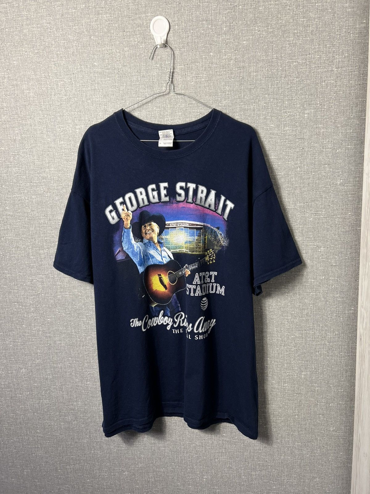 Vintage Vintage George Strait Tour 2013-2014 T-Shirt | Grailed