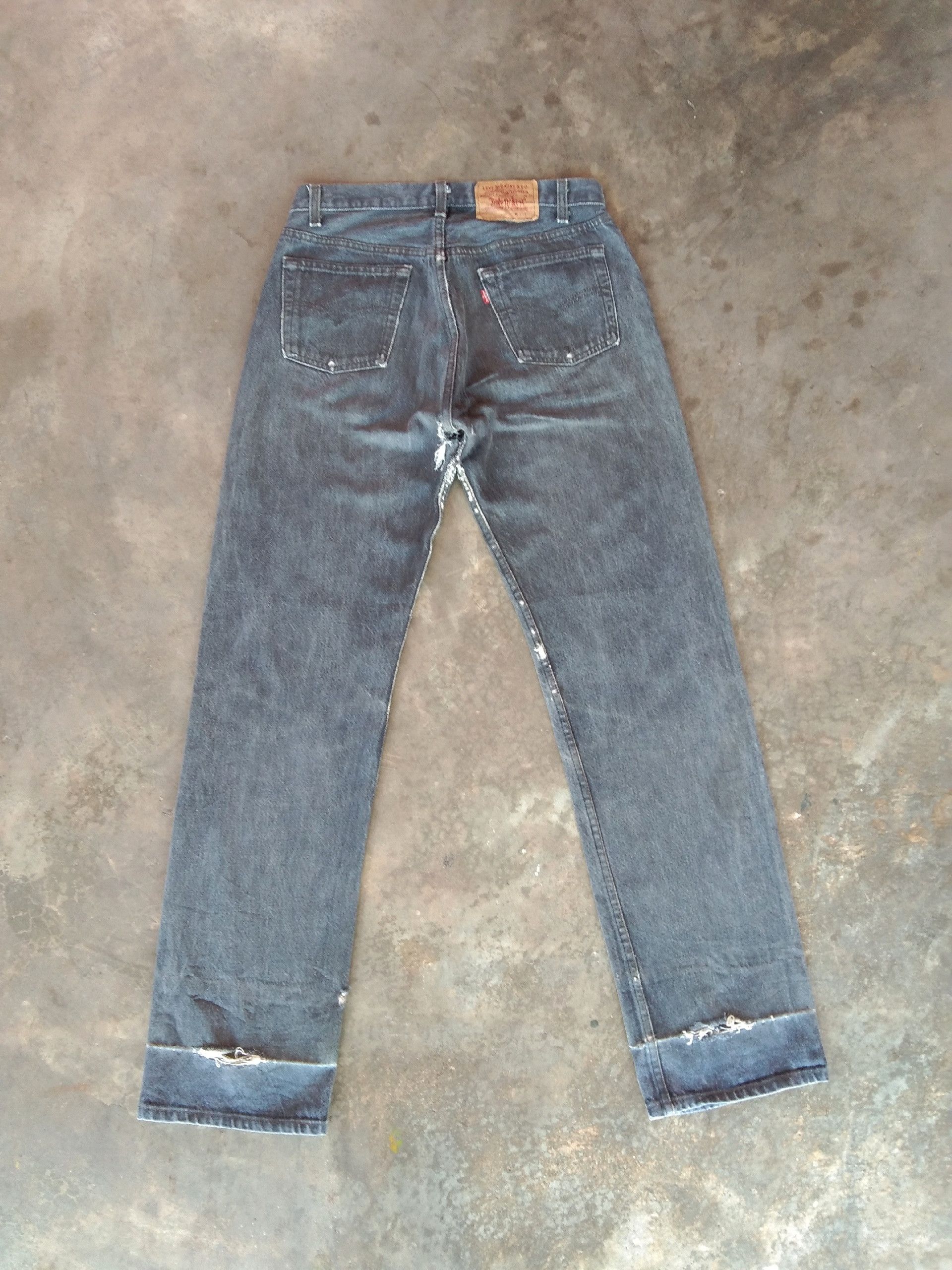 Levi's × Streetwear × Vintage 80s Vintage Levi's 501 Made In USA Distressed Jeans 31x32 | Grailed