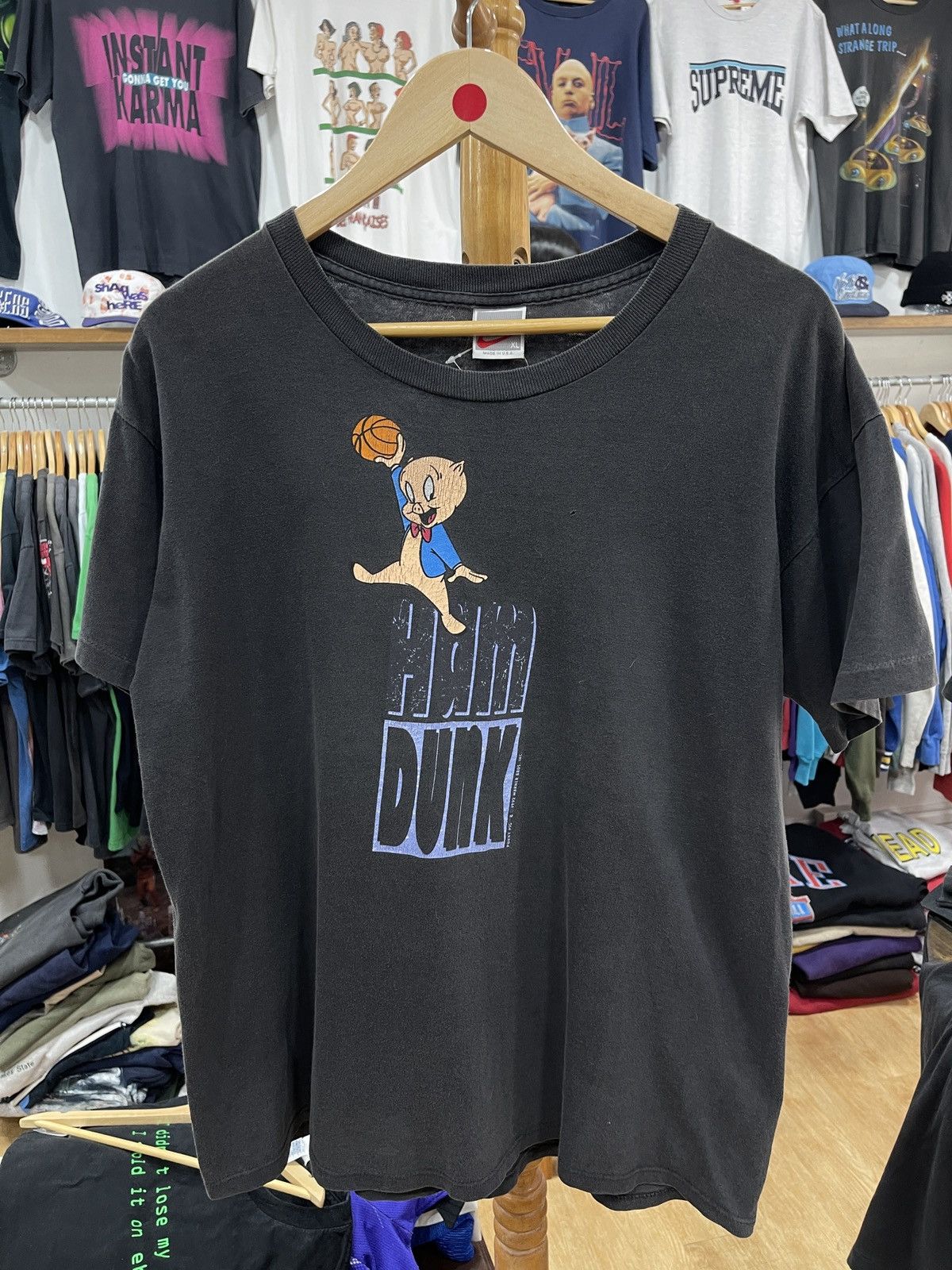 Nike × Vintage Vintage 1992 Rare Space Jam Jordan x Nike Porky Pig T ...