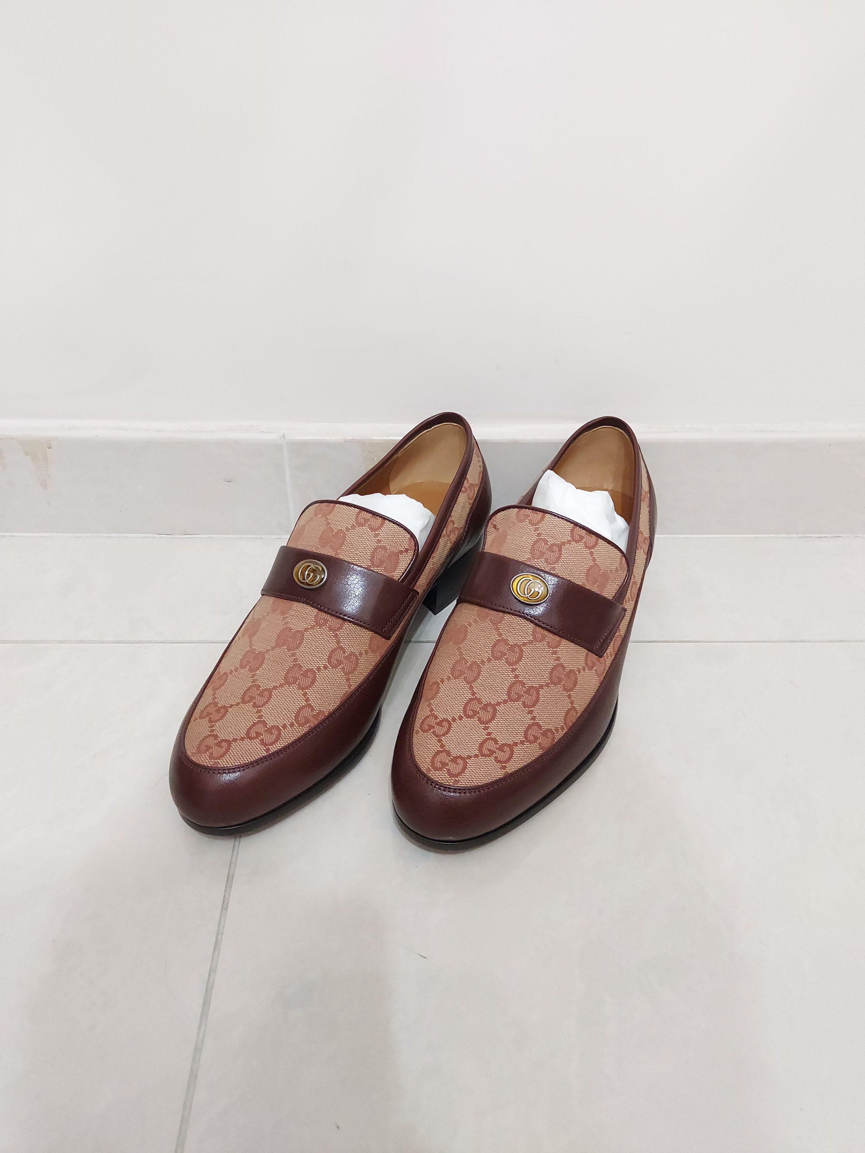 Gucci FW18 AW18 Runway Team Motif GG Supreme Monogram Logo Loafer | Grailed