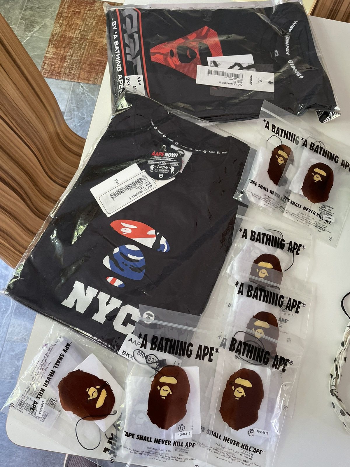 Bape A Bathing Ape Big Head Logo Keychain Money Pouch Deadstock | Grailed