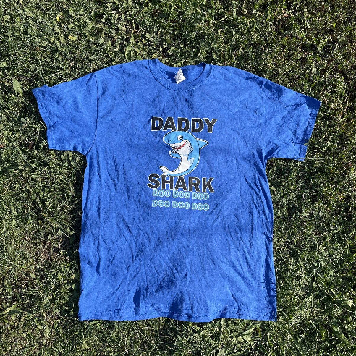 Vintage Vintage Y2K Adult “ Daddy Shark Do Do do ” Humor Tee | Grailed
