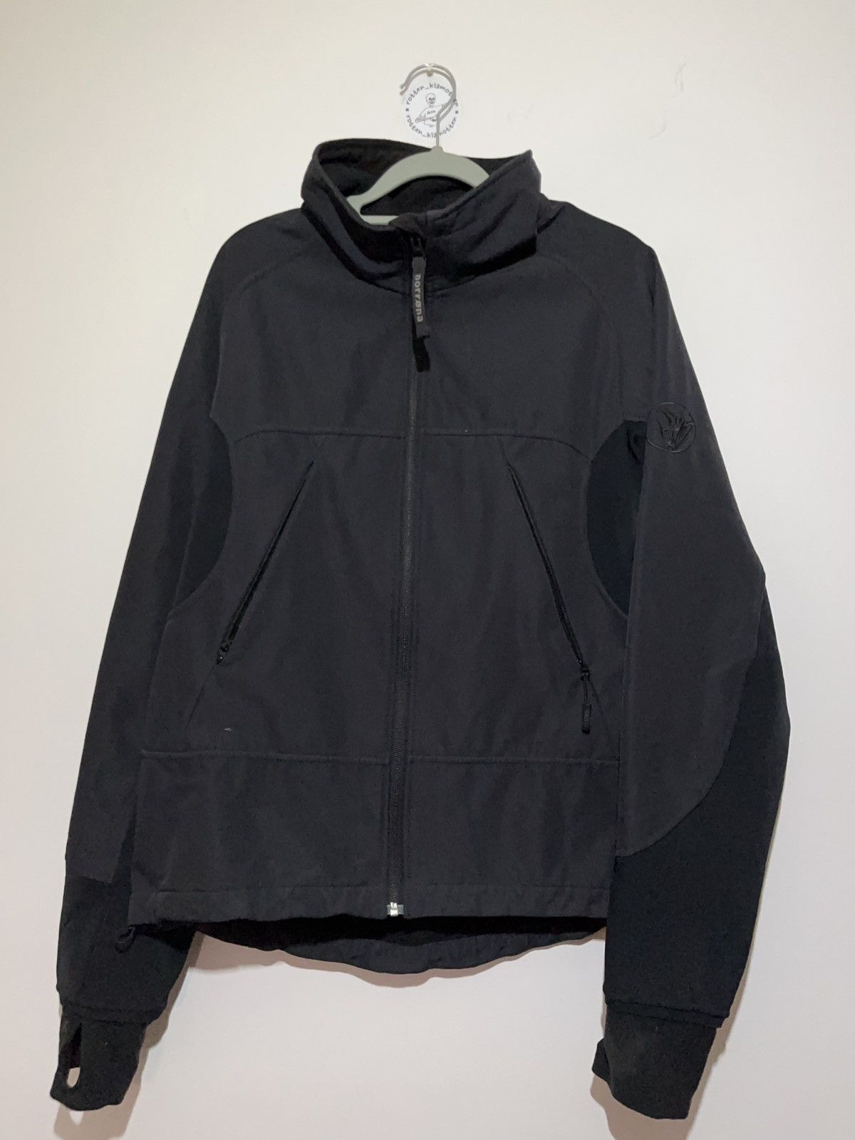 Norrona × Outdoor Life × Streetwear Norrona wind stopper soft shell ...