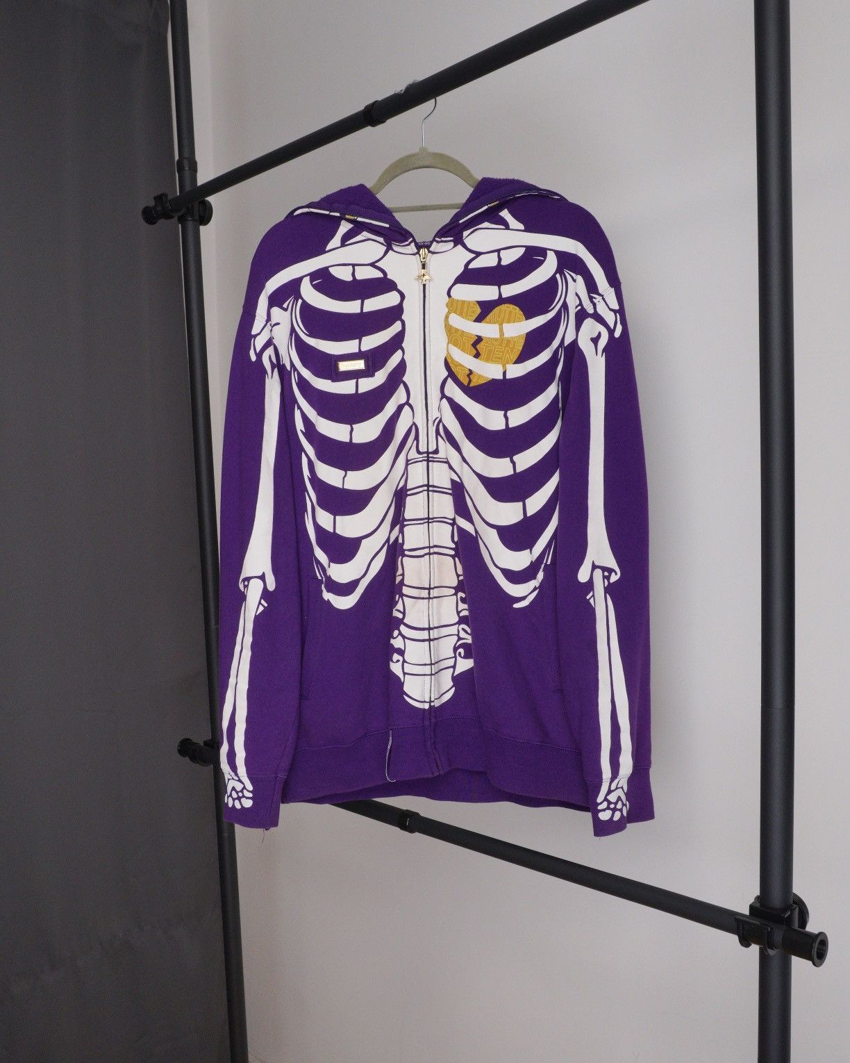 Lifted Research Group Vintage lifted research group dead serious ...