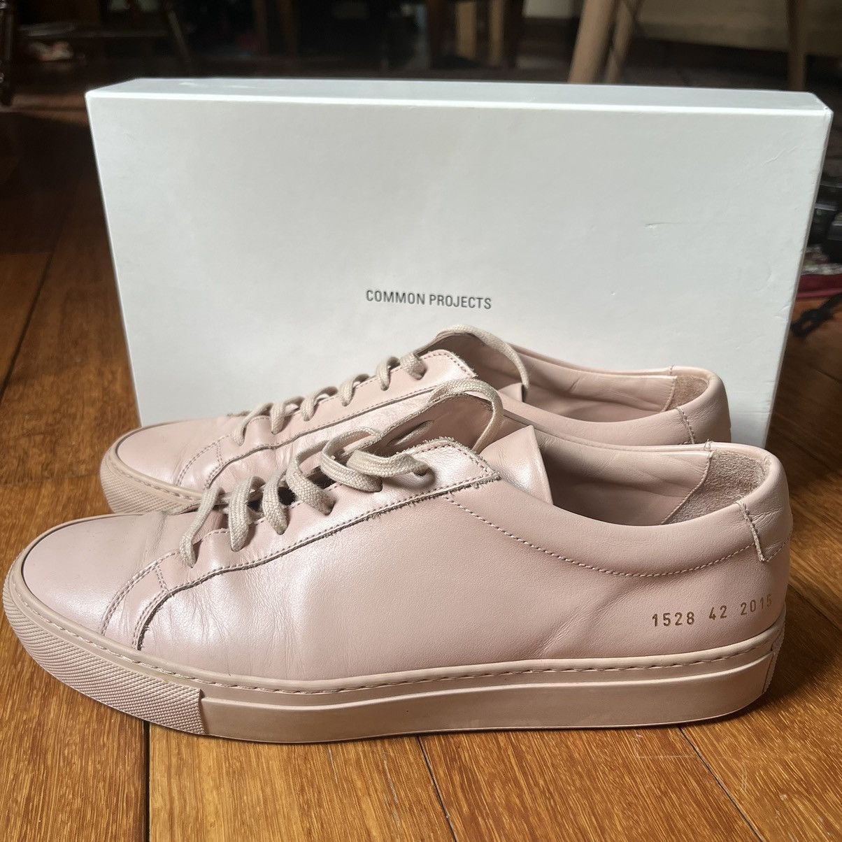 Common Projects Achilles low blush Common Projects | Grailed