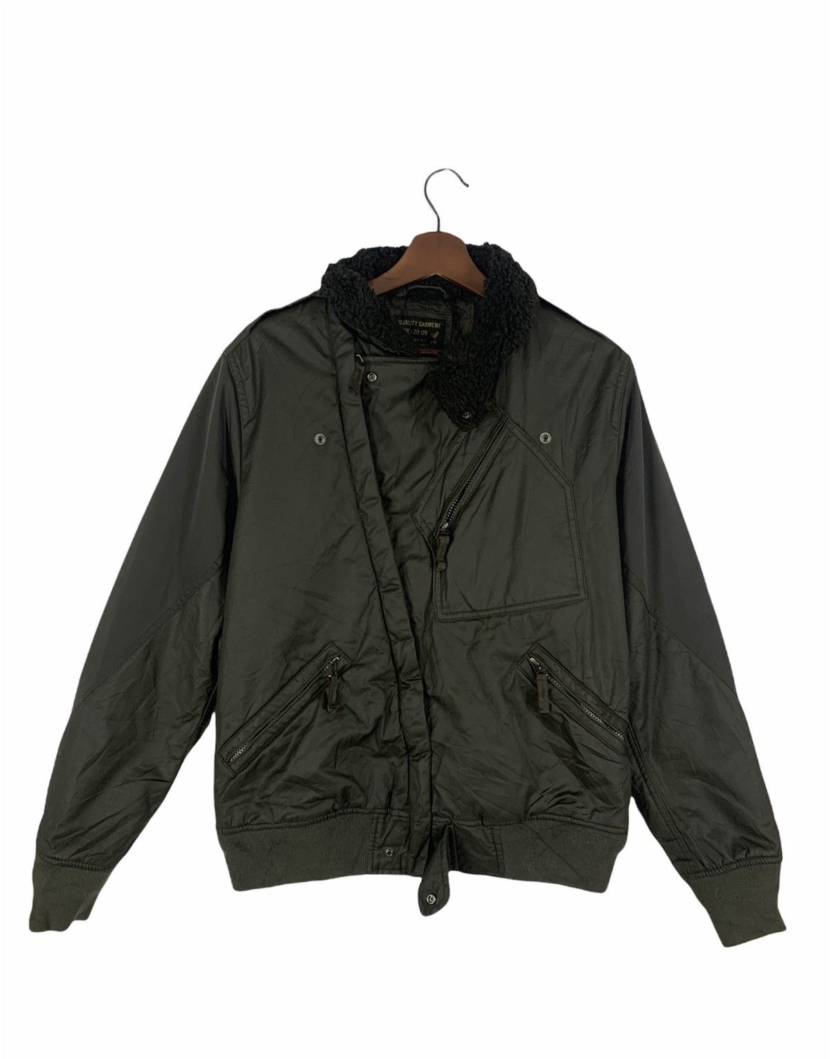 Uniqlo 💥 RARE BOMBERS JACKET QUALITY GARMENT TYPE:20-90 BY UNIQLO | Grailed