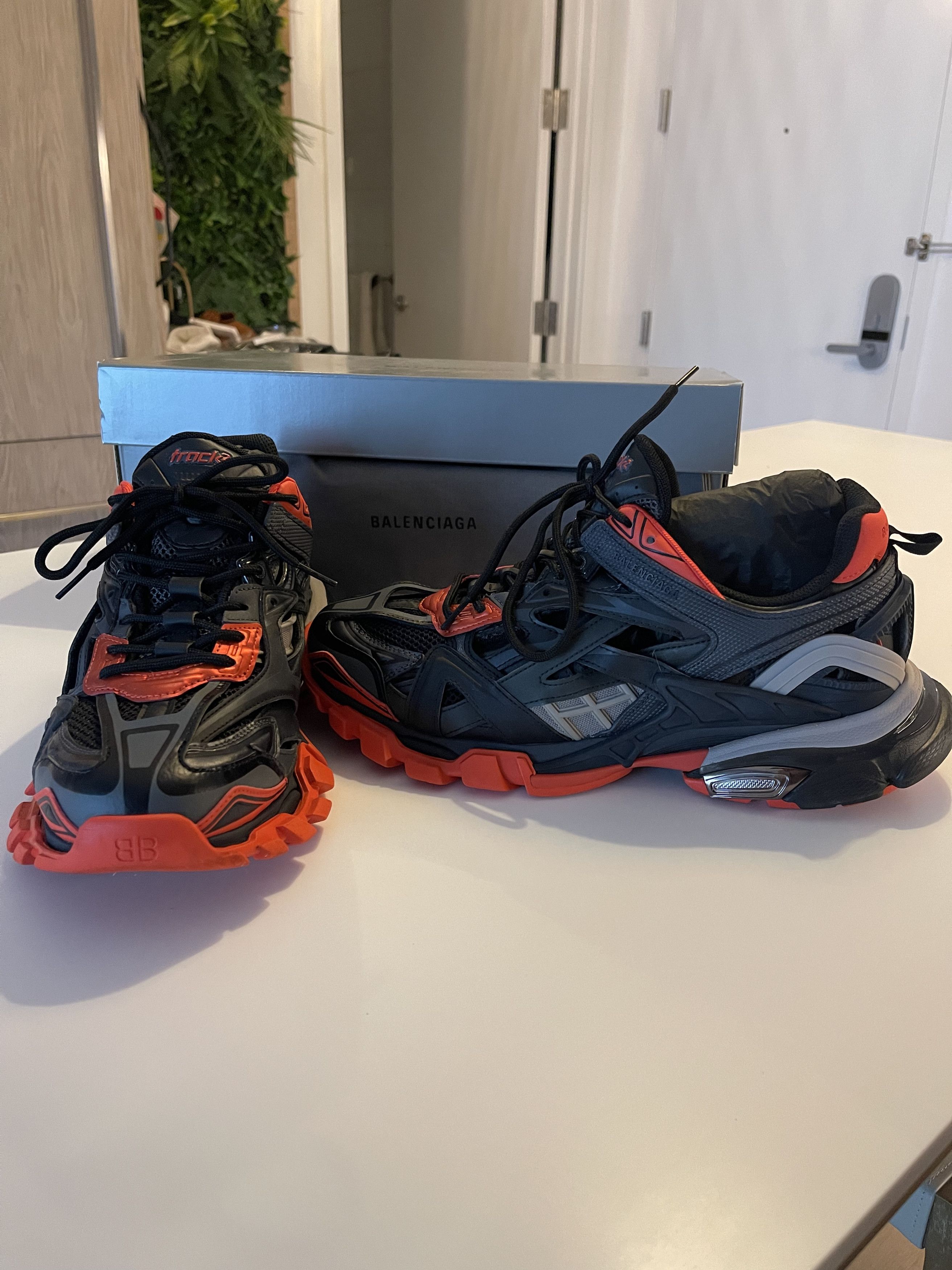 Balenciaga NEW Balenciaga Track 2 Sneaker in Black & Grey & Red | Grailed