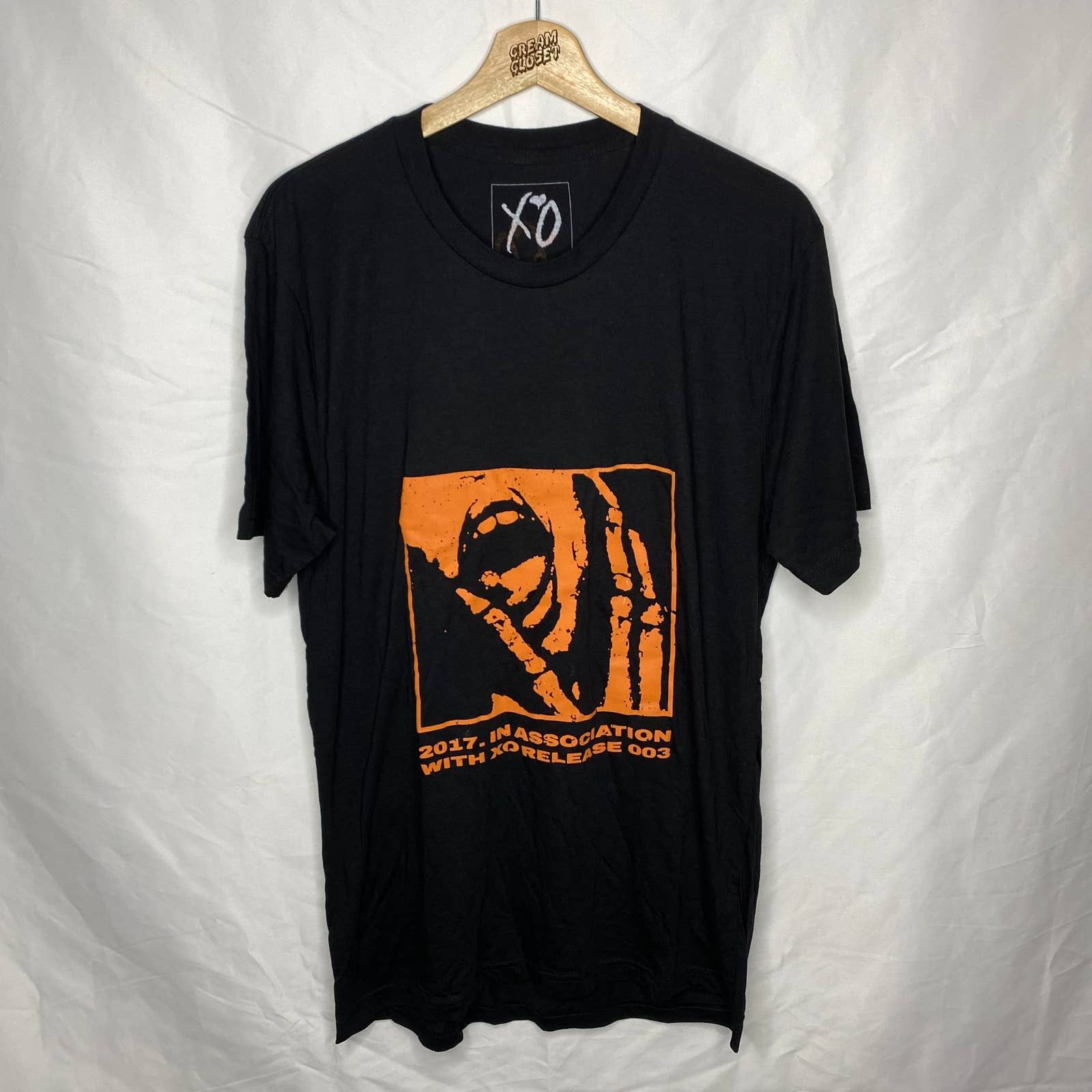 XO The Weeknd XO Eat Me Starboy 2017 Tour Merch Tee in Black L | Grailed