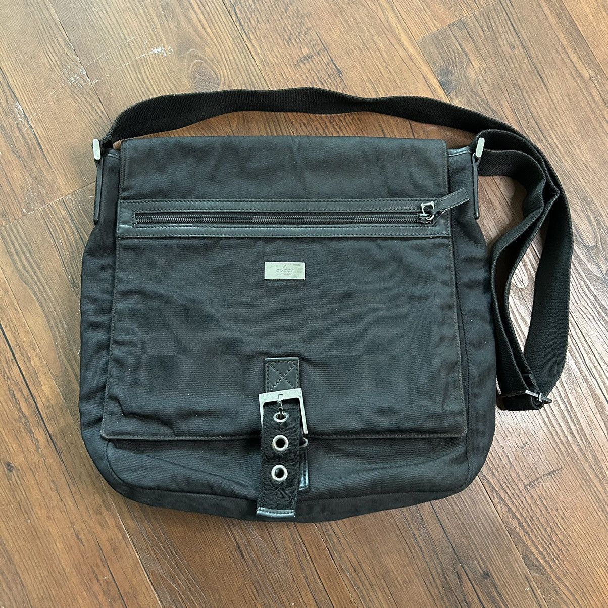 Gucci Essential Gucci Cross Body Buckle Closure Messenger Bag | Grailed