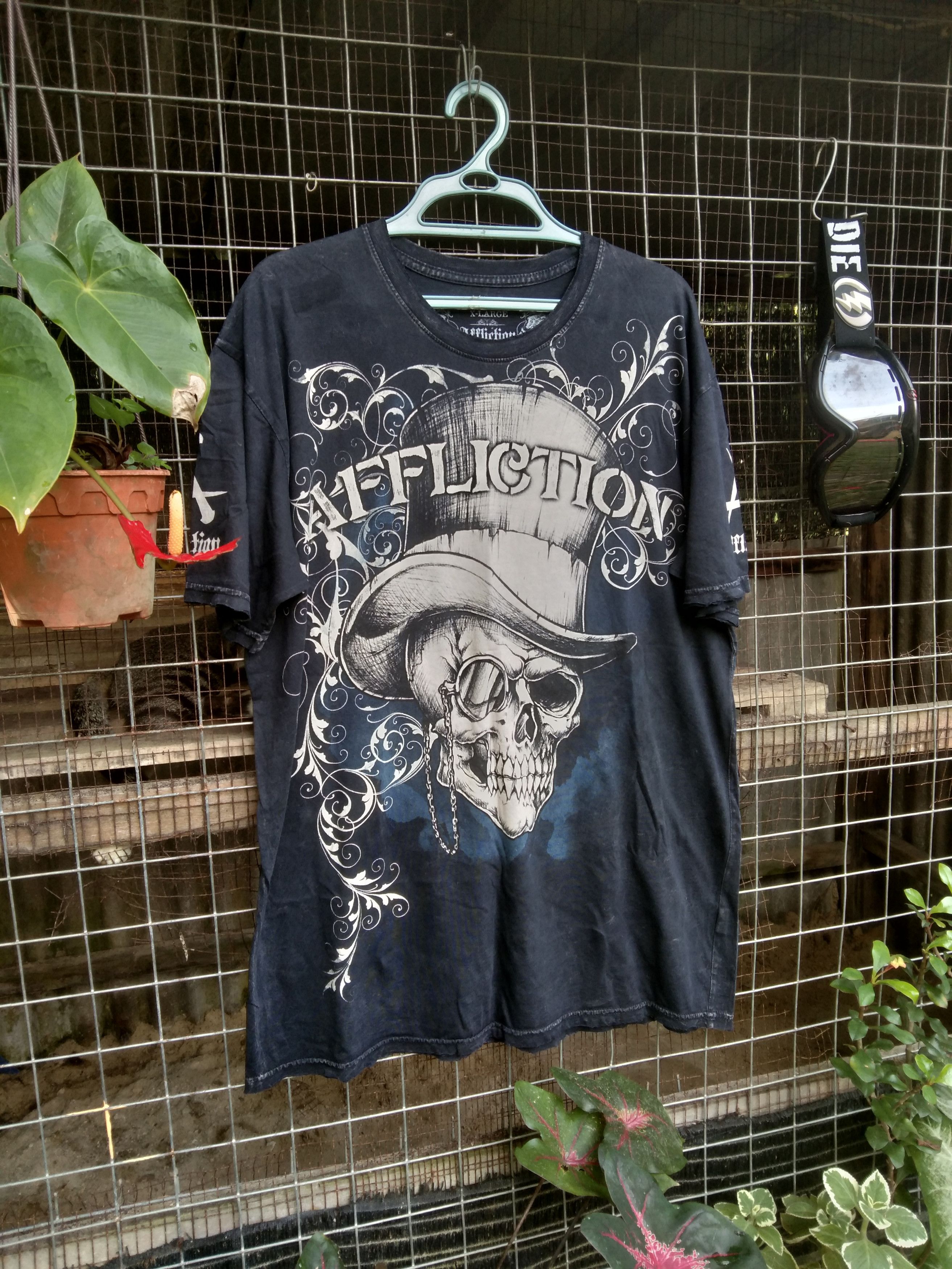 Affliction VINTAGE AFFLICTION BIG PRINT T-SHIRT DISTRESSED | Grailed