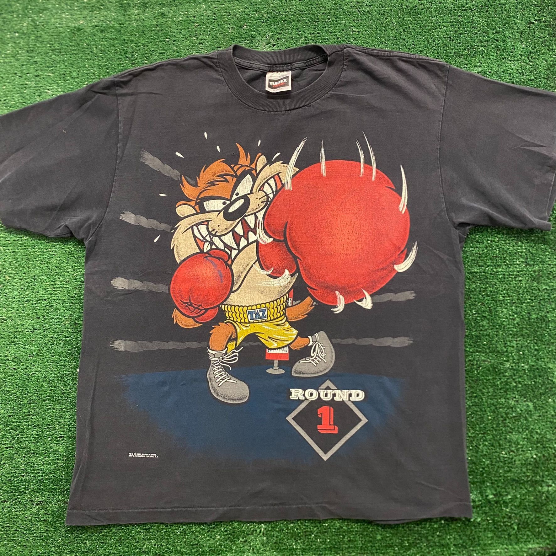 Made In Usa × Movie × Vintage Taz Boxing Vintage 90s Cartoon T-Shirt ...