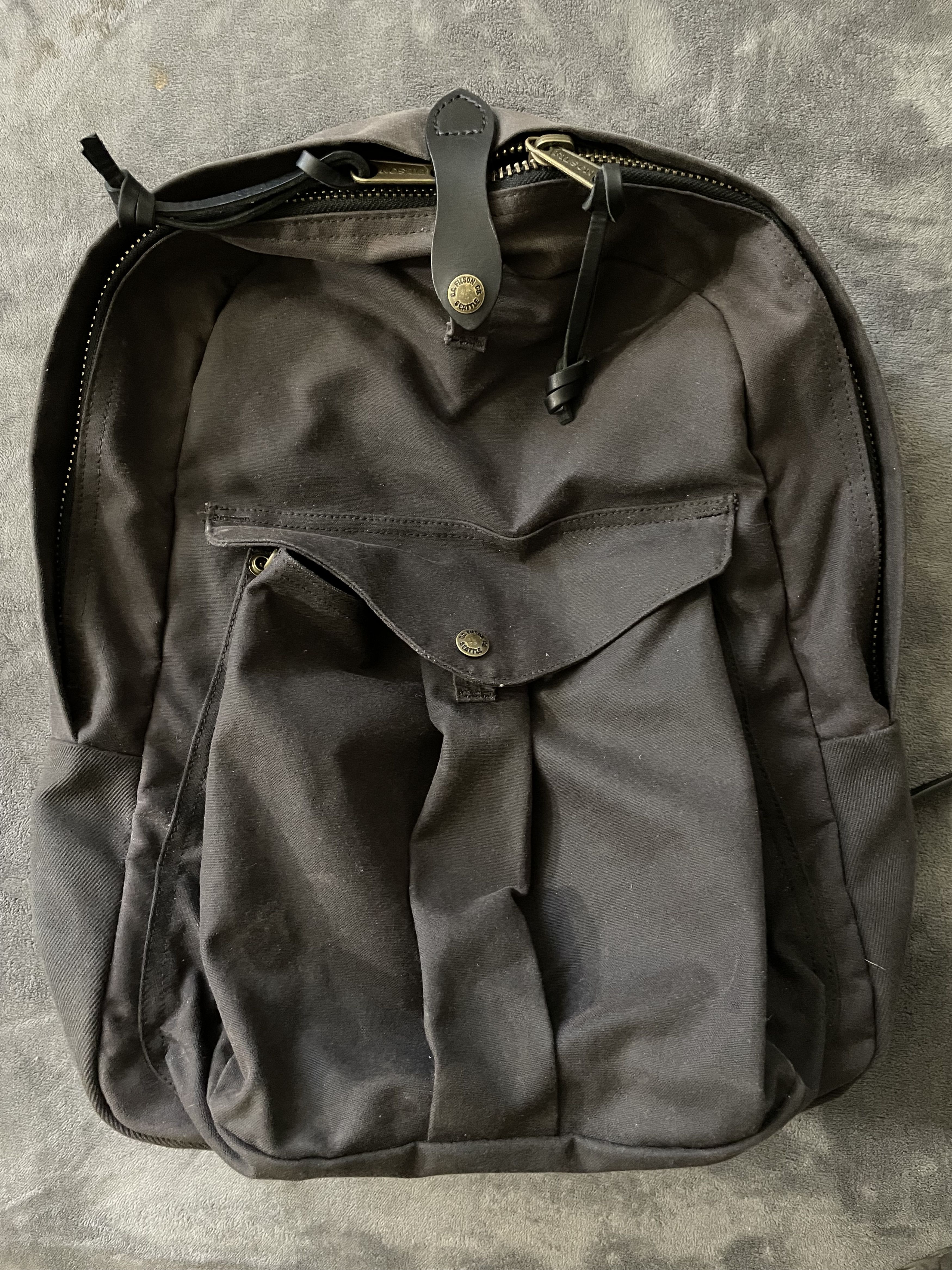 Filson Filson Journeyman Tin Cloth Backpack Cinder Gray | Grailed