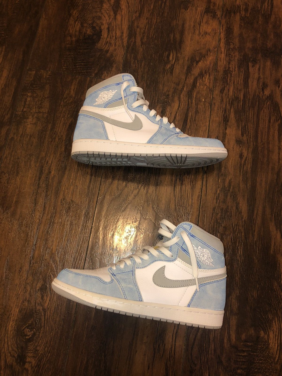 Nike JORDAN 1 HYPER ROYALS | Grailed