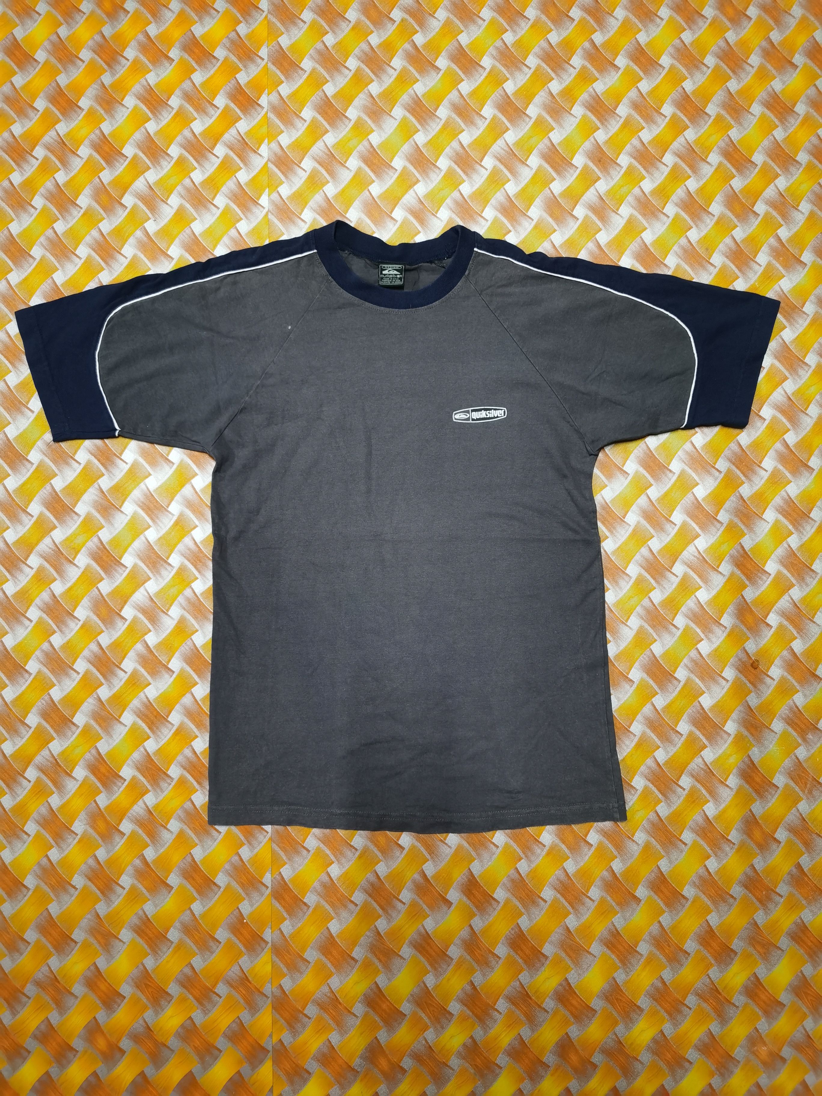 Vintage Vintage Quicksilver Raglan | Grailed