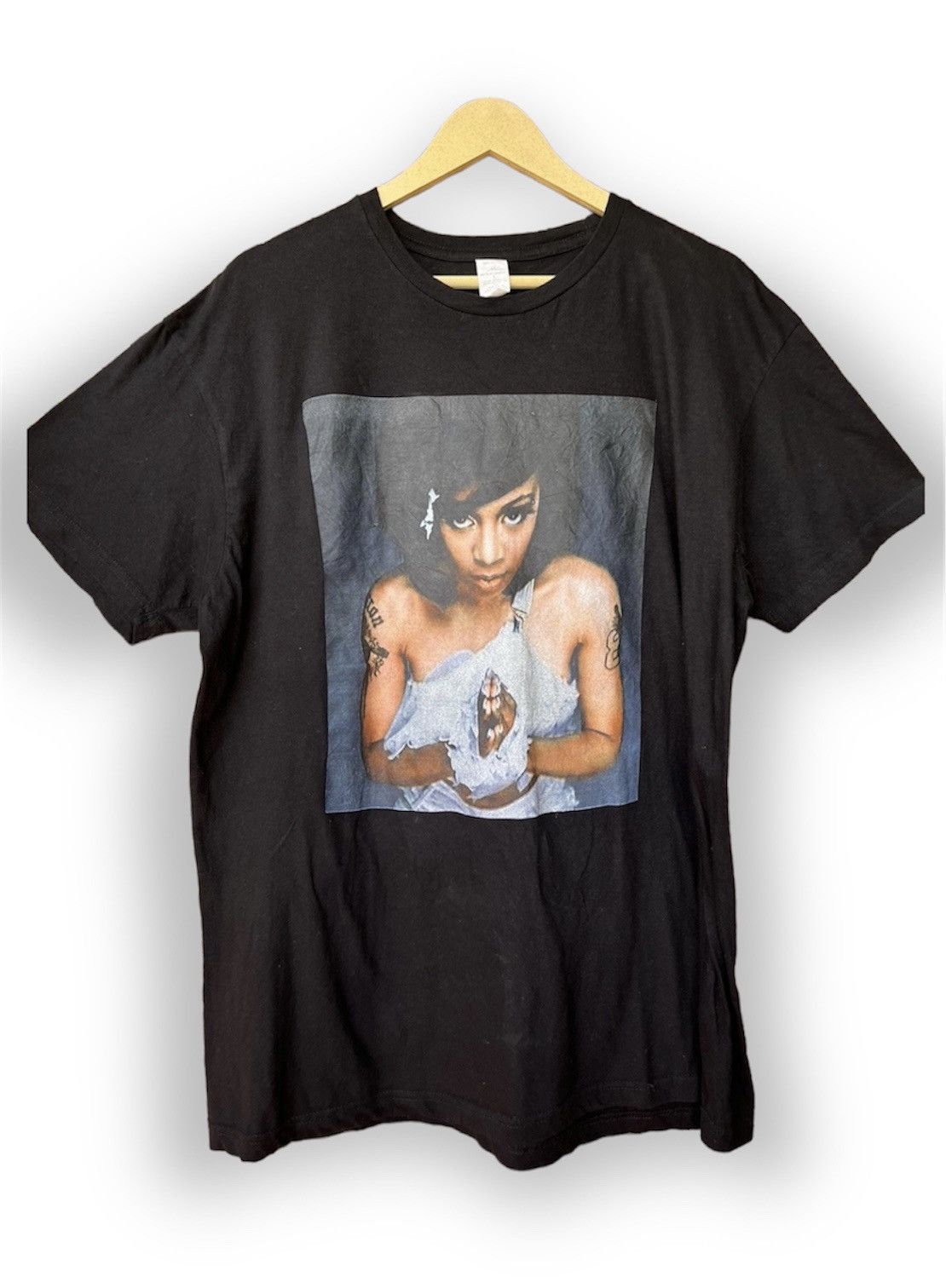 Vintage Vintage Lisa Lopes TLC Left Eyes Black TShirt 90s Legend | Grailed