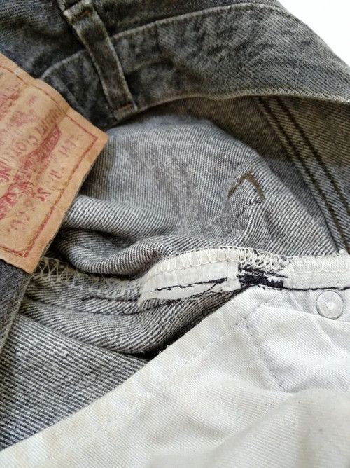Levi's × Streetwear × Vintage 90s Vintage Levis 501 Grey Made In USA Distressed Jeans | Grailed