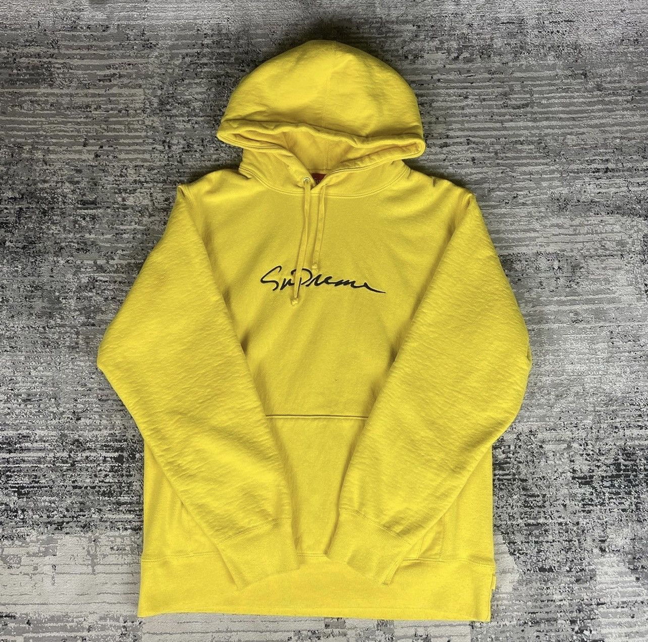 Supreme Supreme Classic Script Logo Hooded Sweatshirt Hoodie FW18 | Grailed