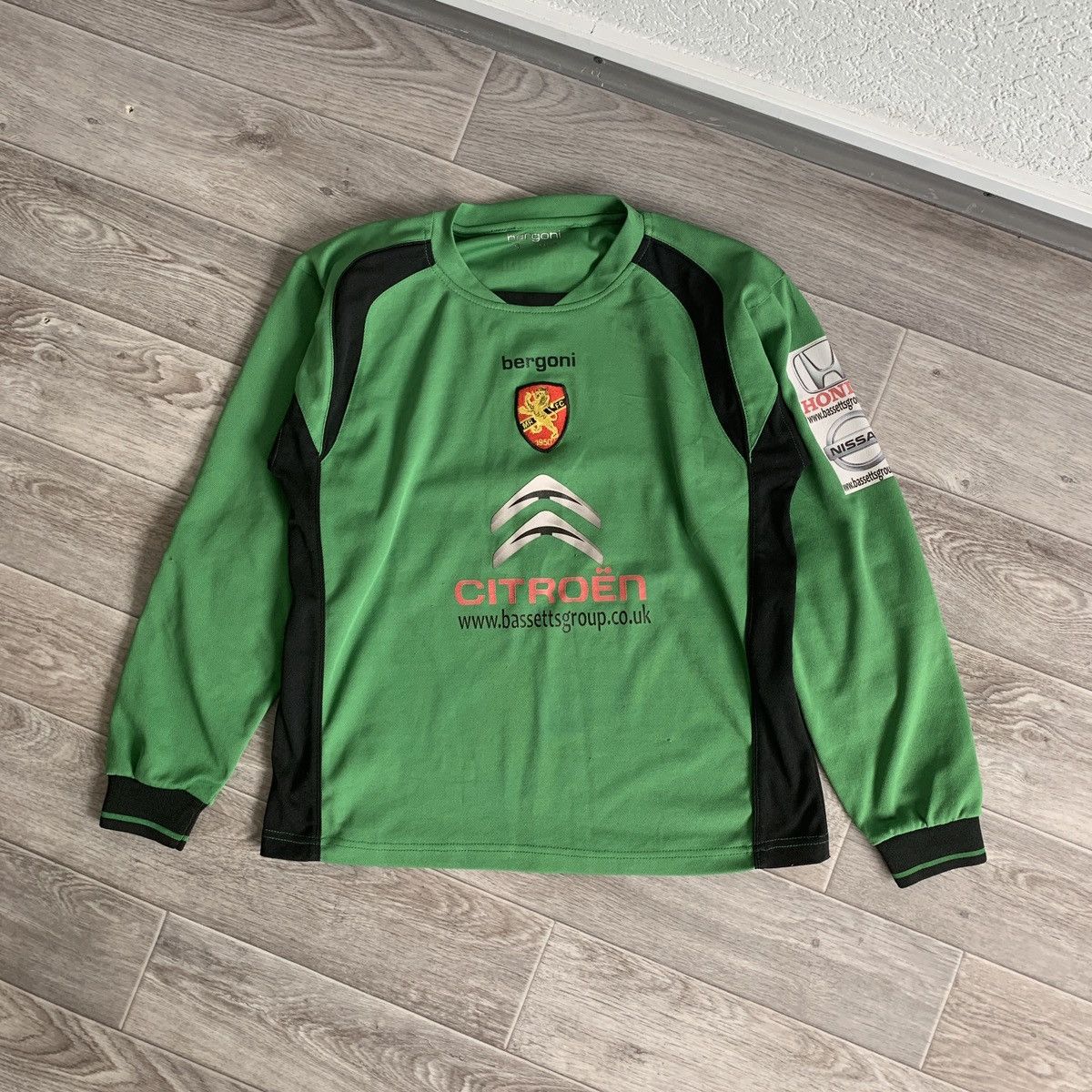 Vintage Rare Begroni MRFC vintage goalkeeper socer jersey | Grailed
