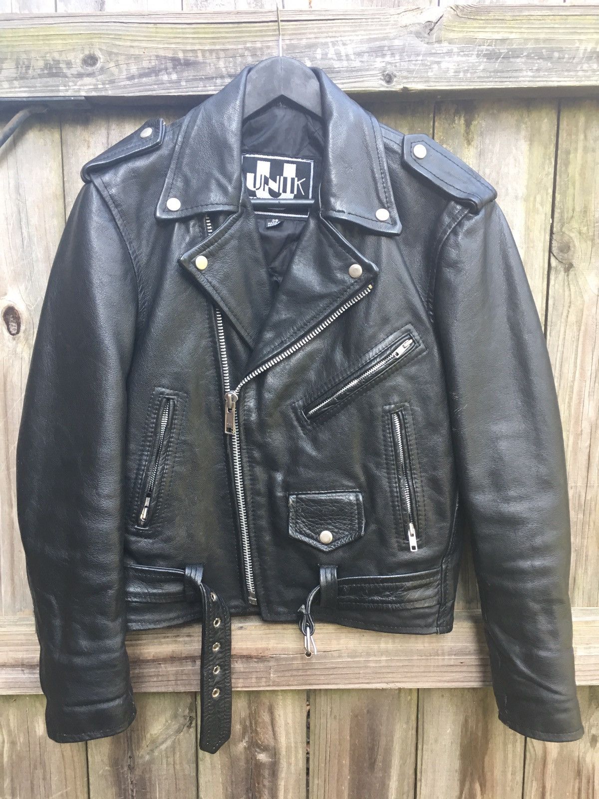 Unik International Inc. Leather Perfecto Vintage Curator Leather Jacket ...