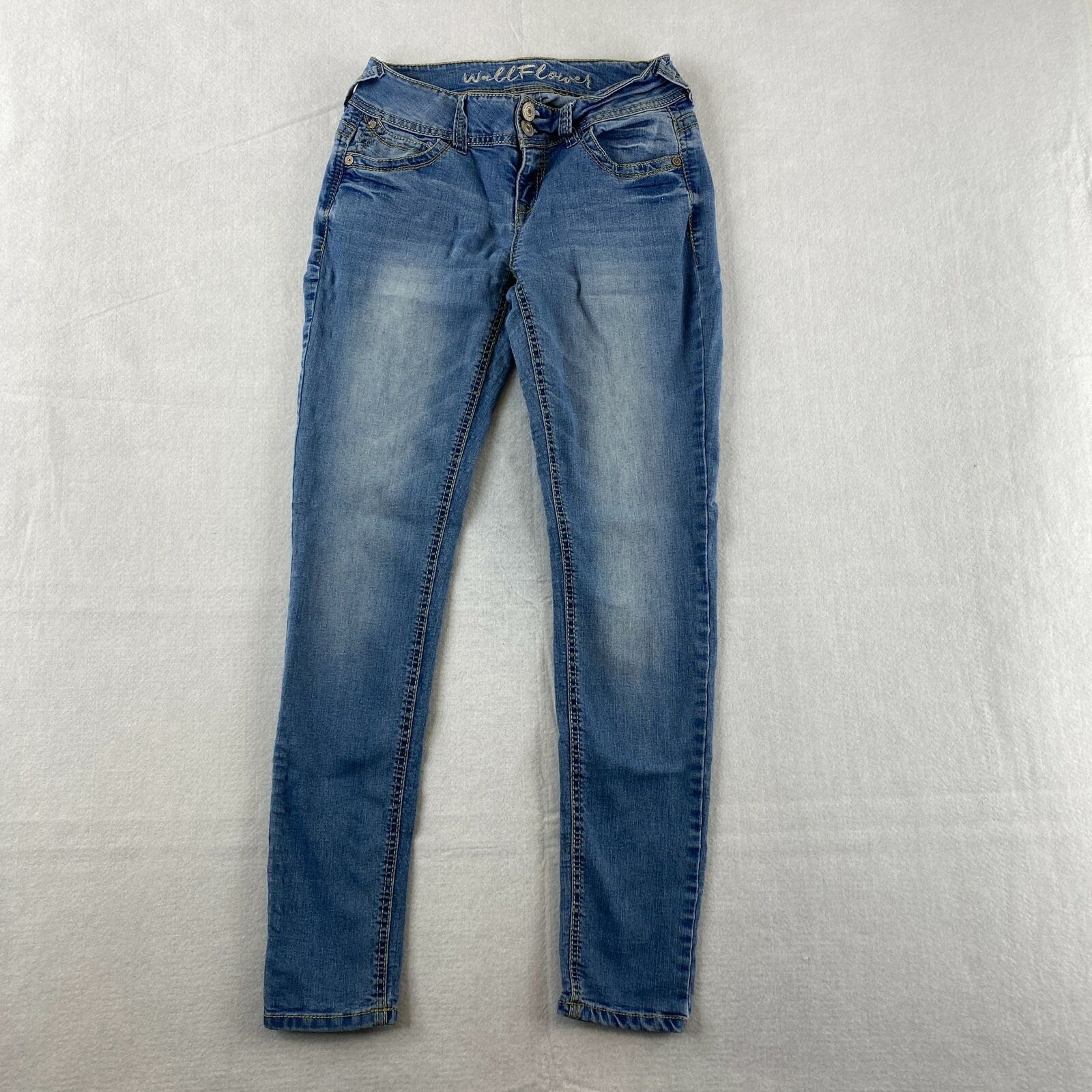 Vintage WallFlower Jeans Skinny Denim Women's 3 Blue Faded Whisker Low Rise Medium Wash | Grailed