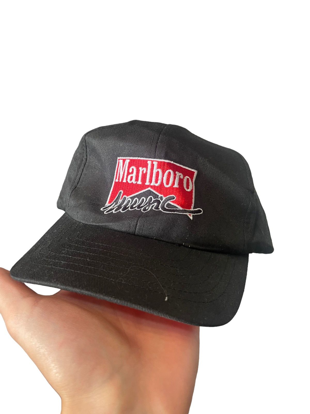 Marlboro × Streetwear × Vintage Vintage 90’s Marlboro Classic Red Logo ...