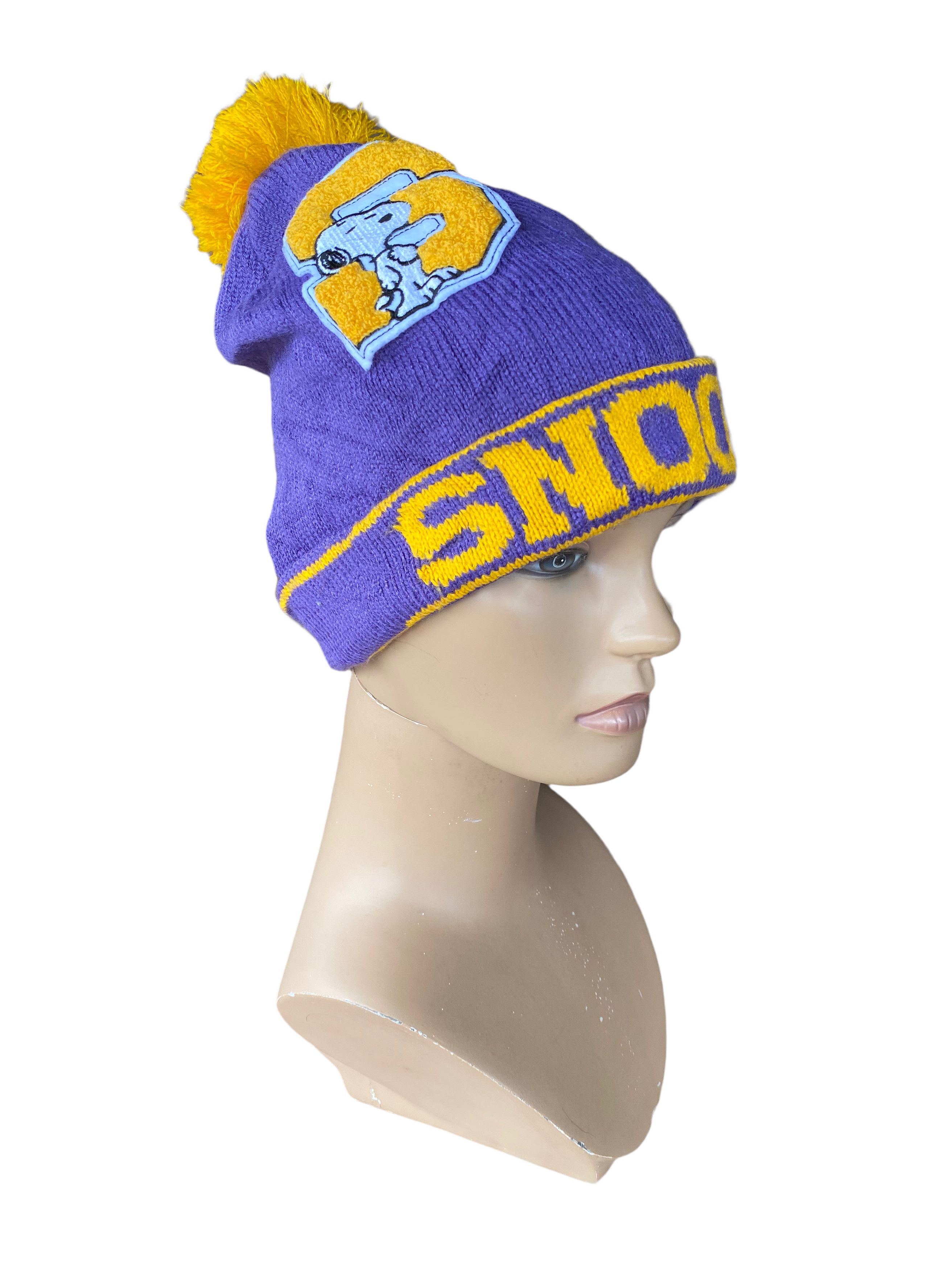 Peanuts PEANUTS Snoopy beanie embroidered hat | Grailed