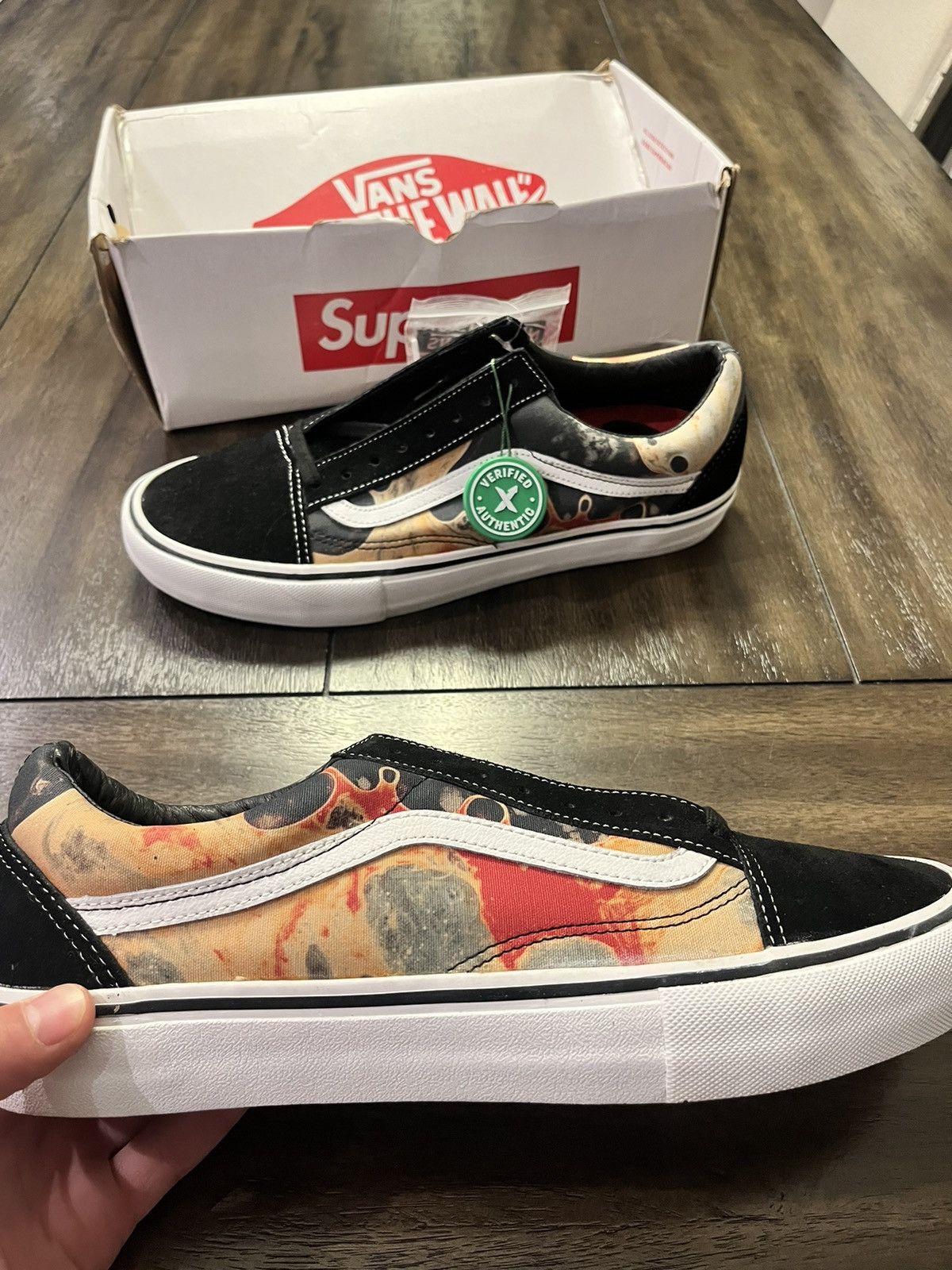 Supreme × Vans Vans Old Skool Supreme × Andres Serrano Blood and Semen ...