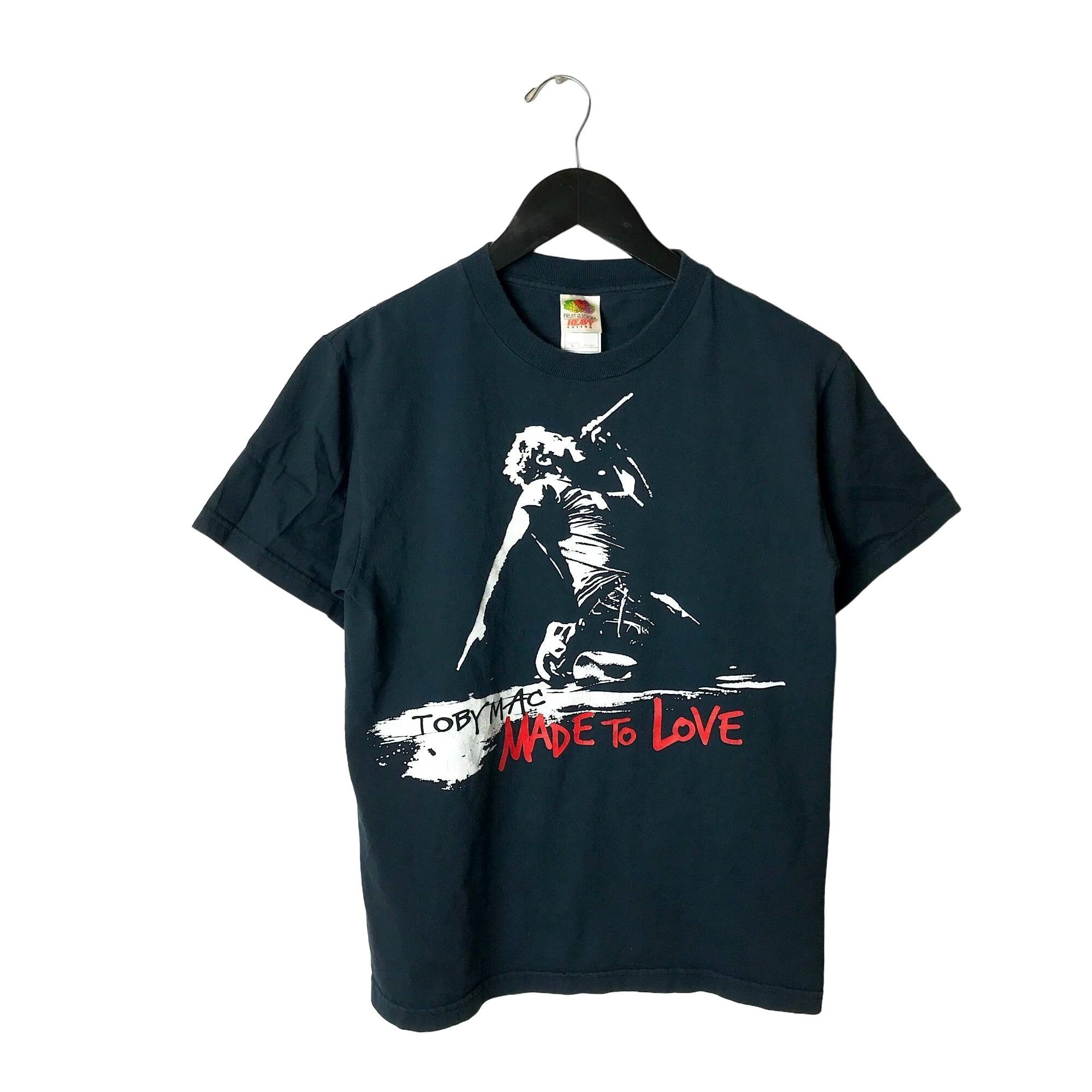 Fruit Of The Loom × Urban Outfitters × Vintage 2004 Vintage TobyMac ...