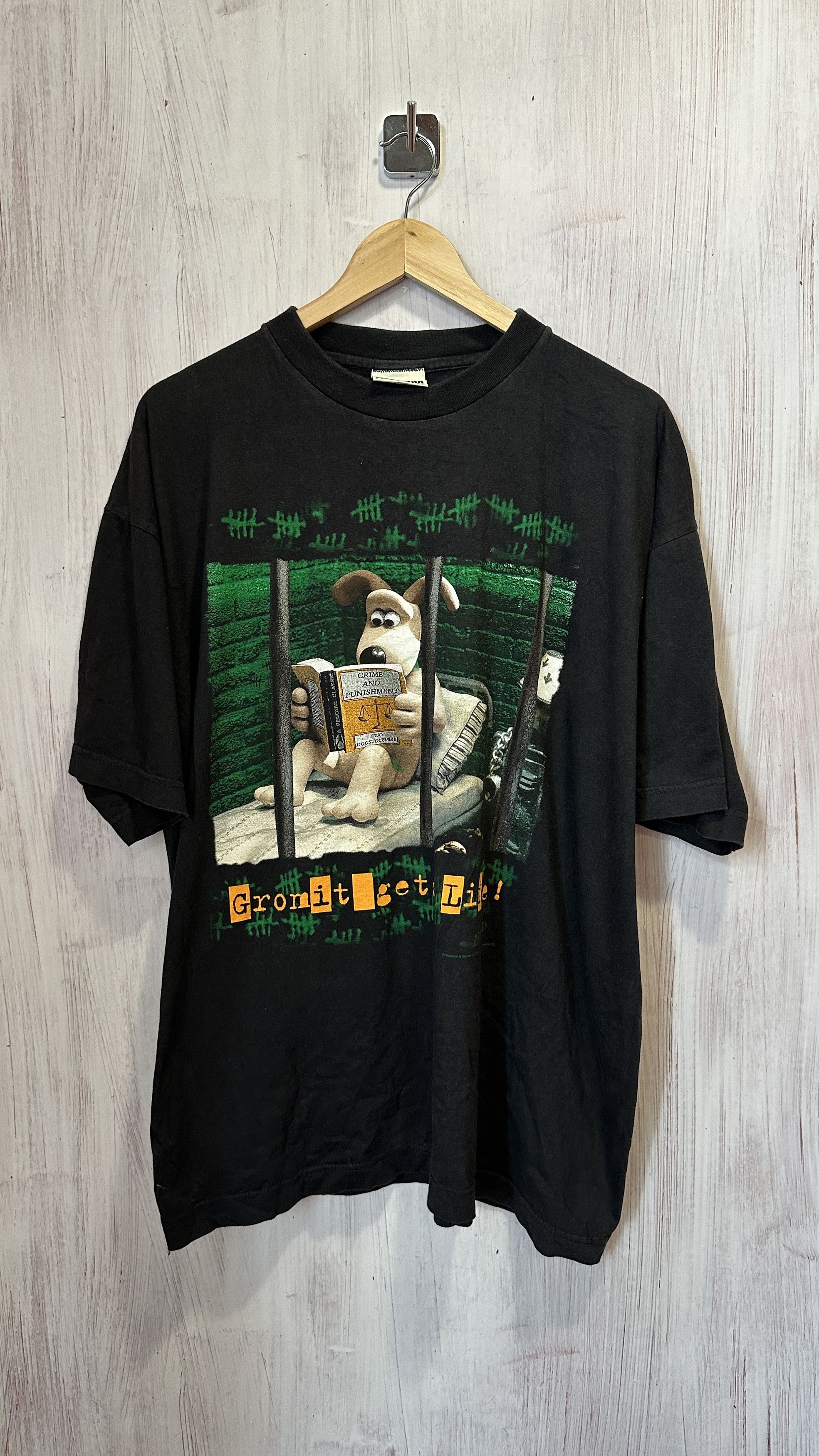 Movie × Rare × Vintage Wallace and Gromit 1989 Gromit gets life t-shirt ...