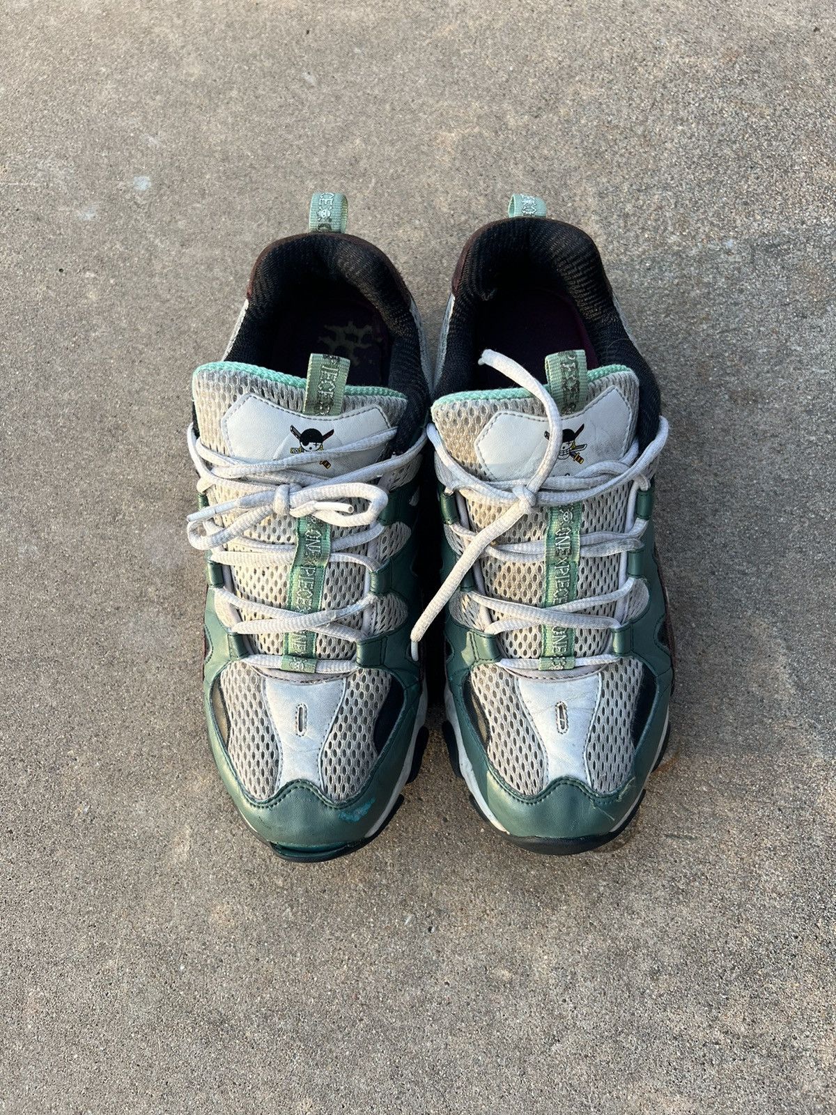 Skechers *RARE* ONE PIECE x SKECHERS Zoro collab shoes | Grailed