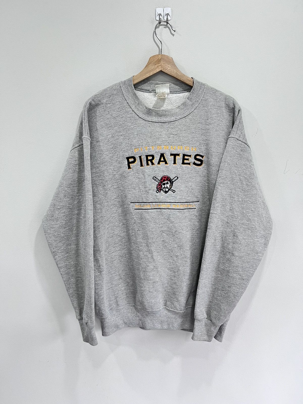 Vintage Vintage Pittsburgh Pirates Sweater | Grailed