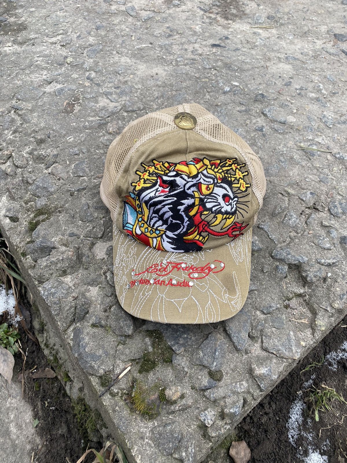 Ed Hardy × Japanese Brand × Vintage 🐻 Don Ed Hardy Cap Y2K Trucker Hat ...