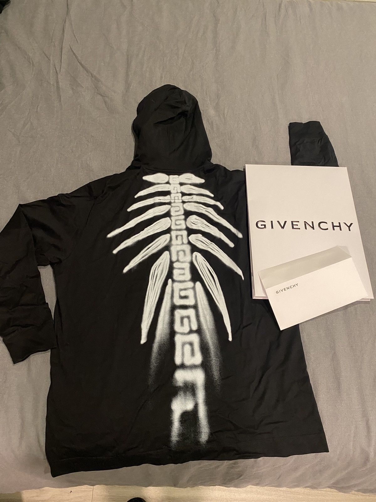 Givenchy Givenchy Oversized Tag Effect Chito shirt hoodie | Grailed