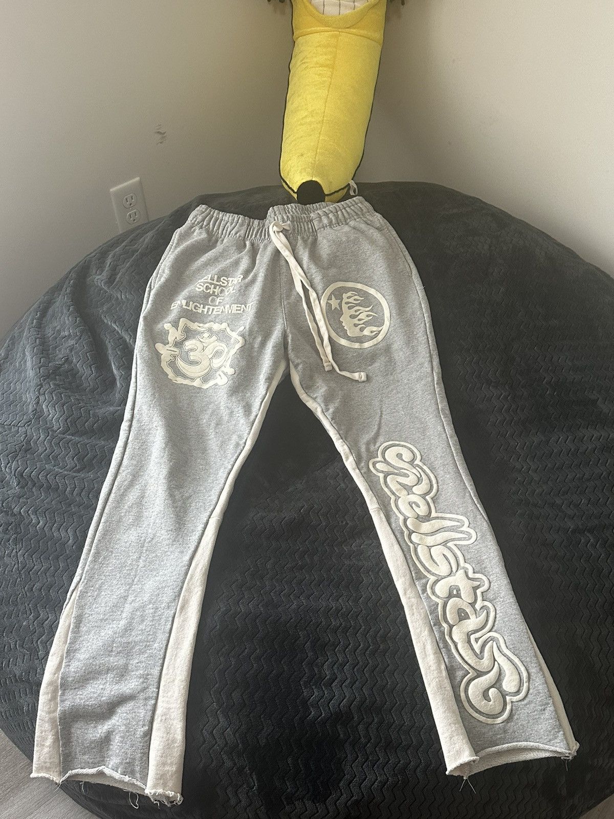 HELLSTAR Hellstar Grey Flare Sweats | Grailed