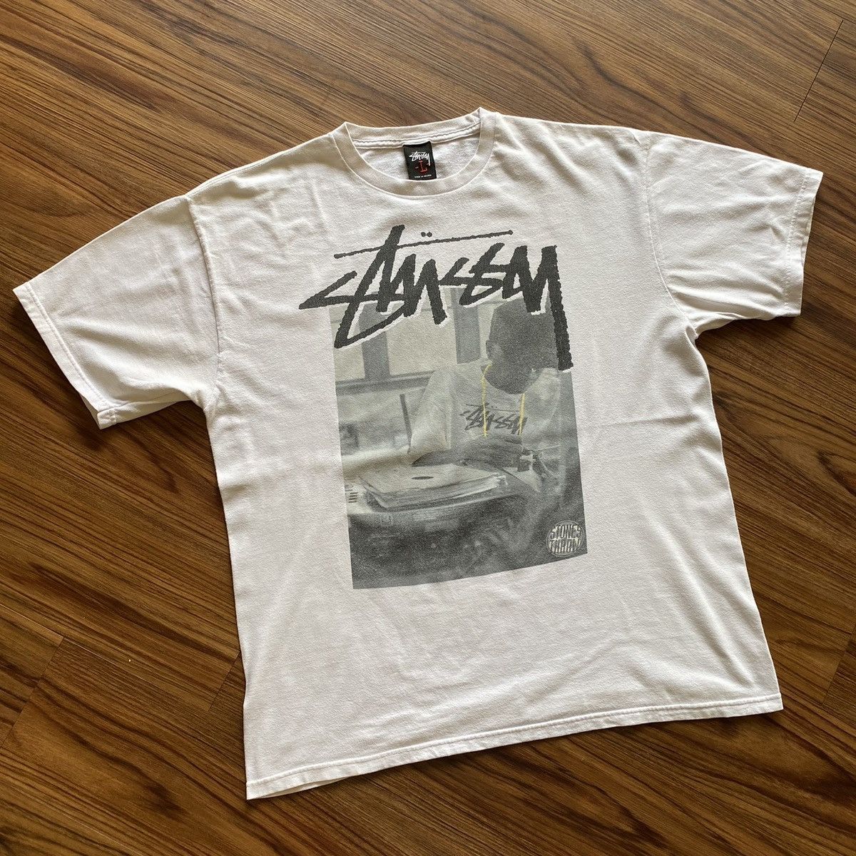 Stussy RARE 2006 STUSSY J DILLA STONE THROWS VINTAGE RAP TEE | Grailed