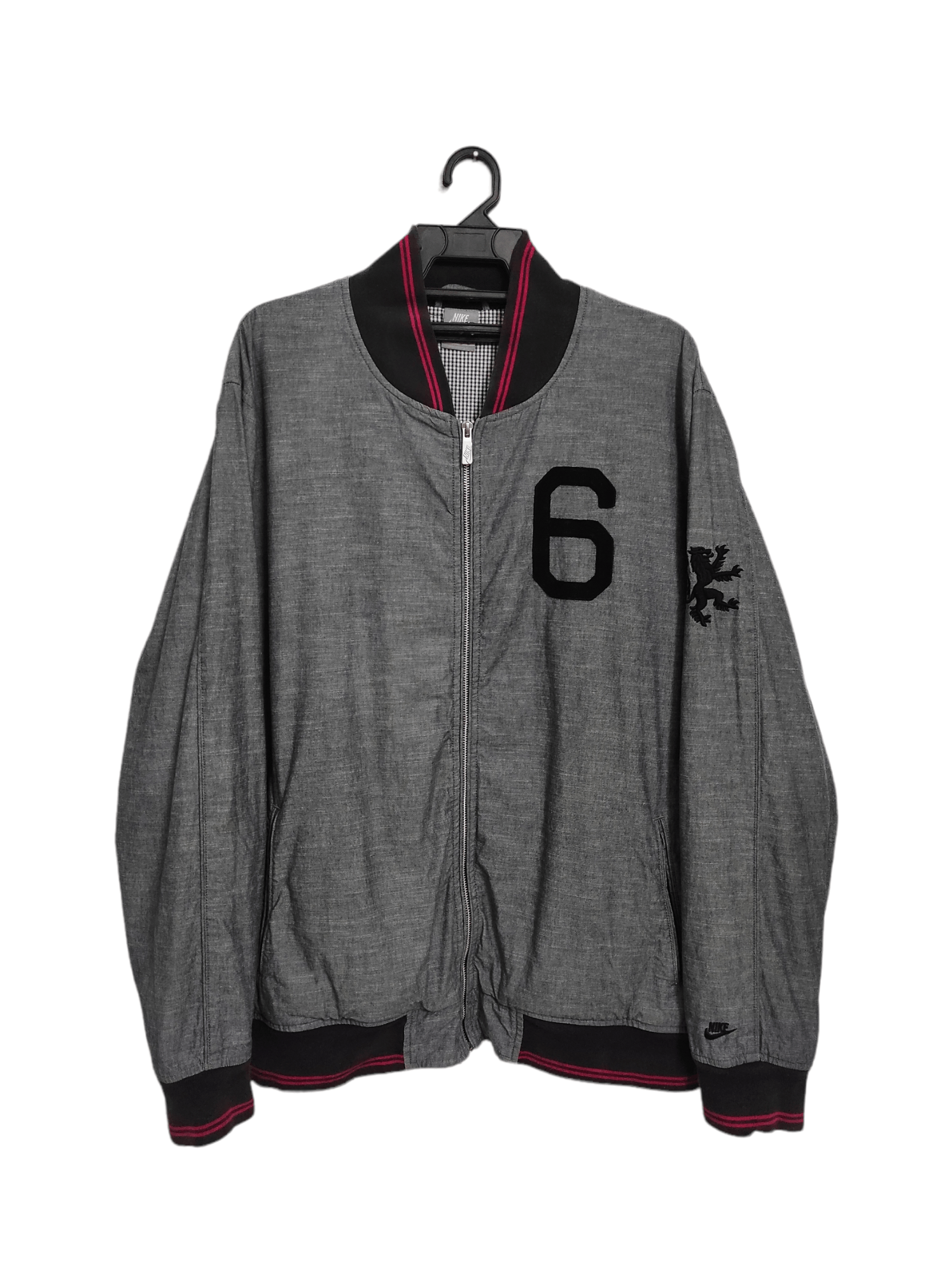 Archival Clothing × Nike × Streetwear Lebron James Signature Nike Zip ...