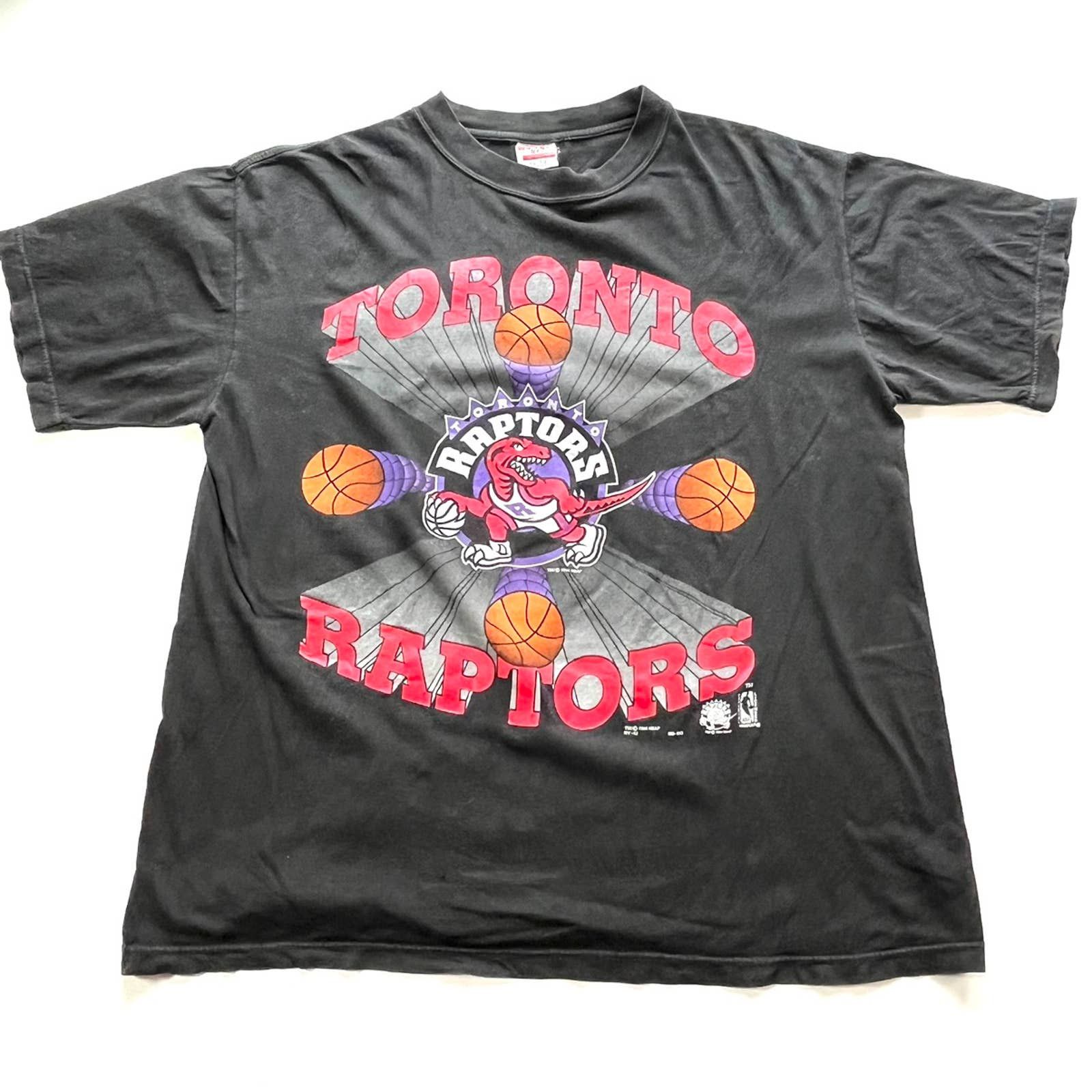 Vintage Vintage 1990’s NBA Toronto Raptors Graphic T-shirt XXL | Grailed